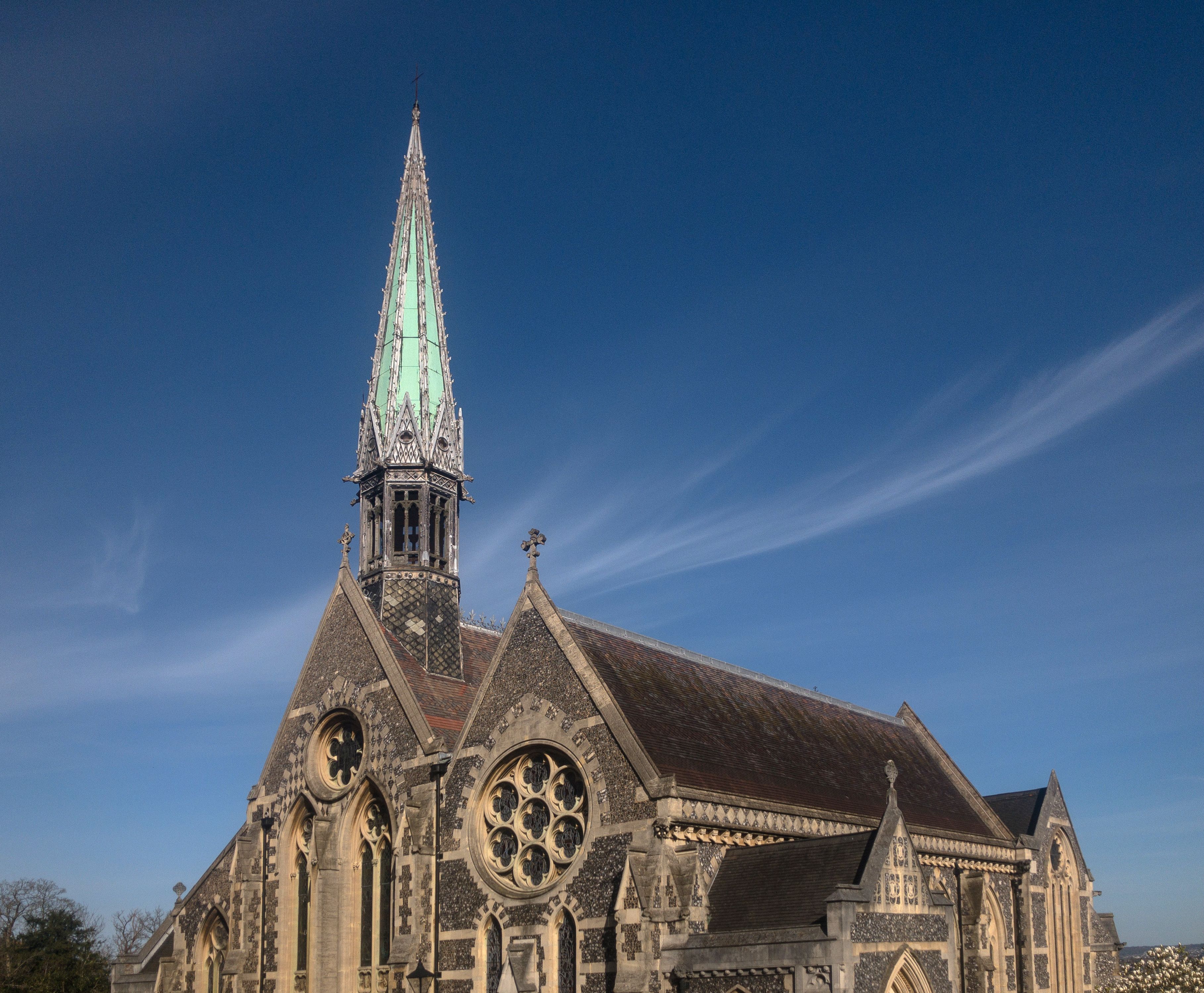Harrow School Chapel Under Clear Blue Sky · Free Stock Photo