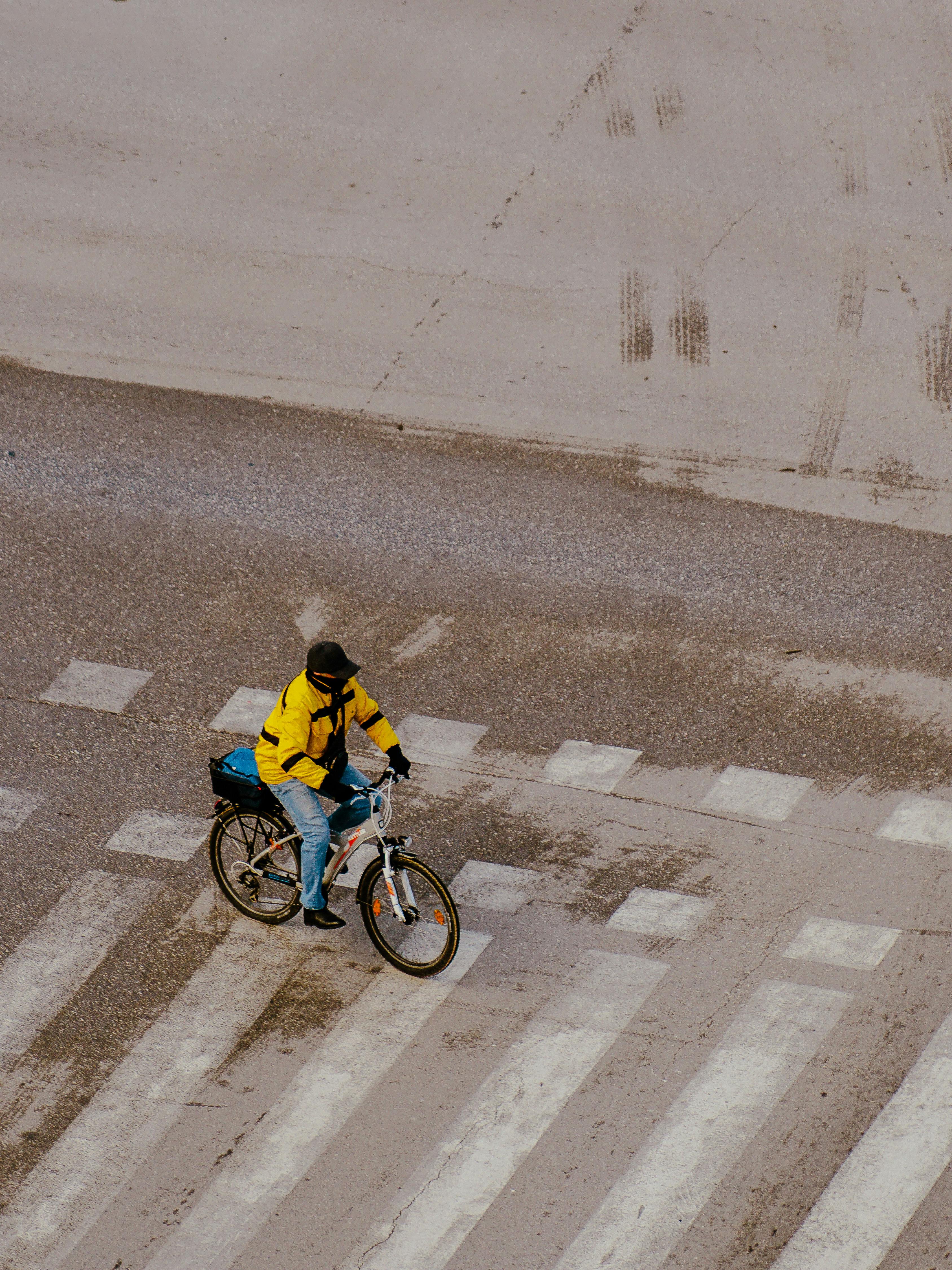 Traffic Man Photos, Download The BEST Free Traffic Man Stock Photos ...