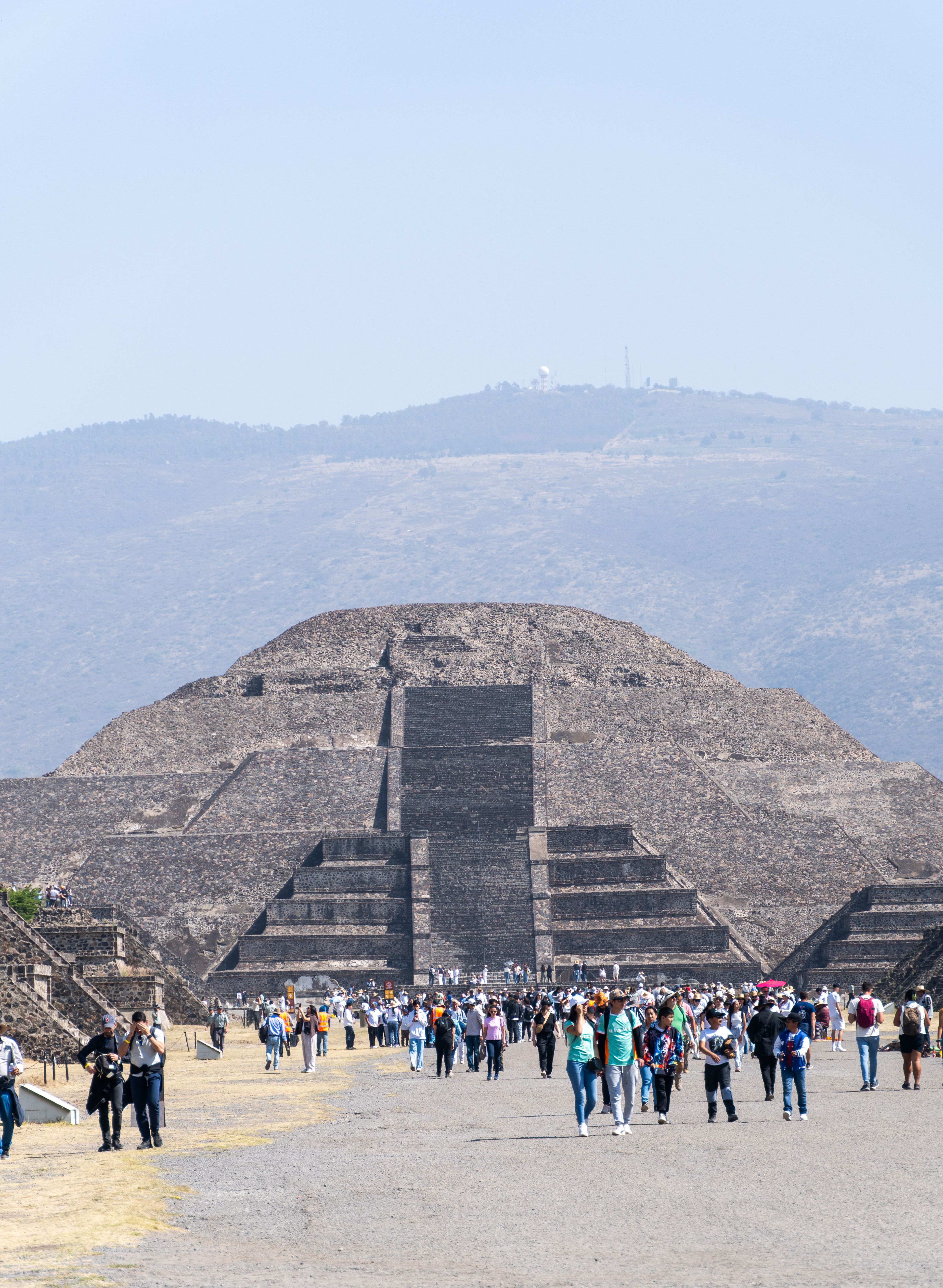 Tourists at Teotihuacan's Pyramid of the Sun · Free Stock Photo