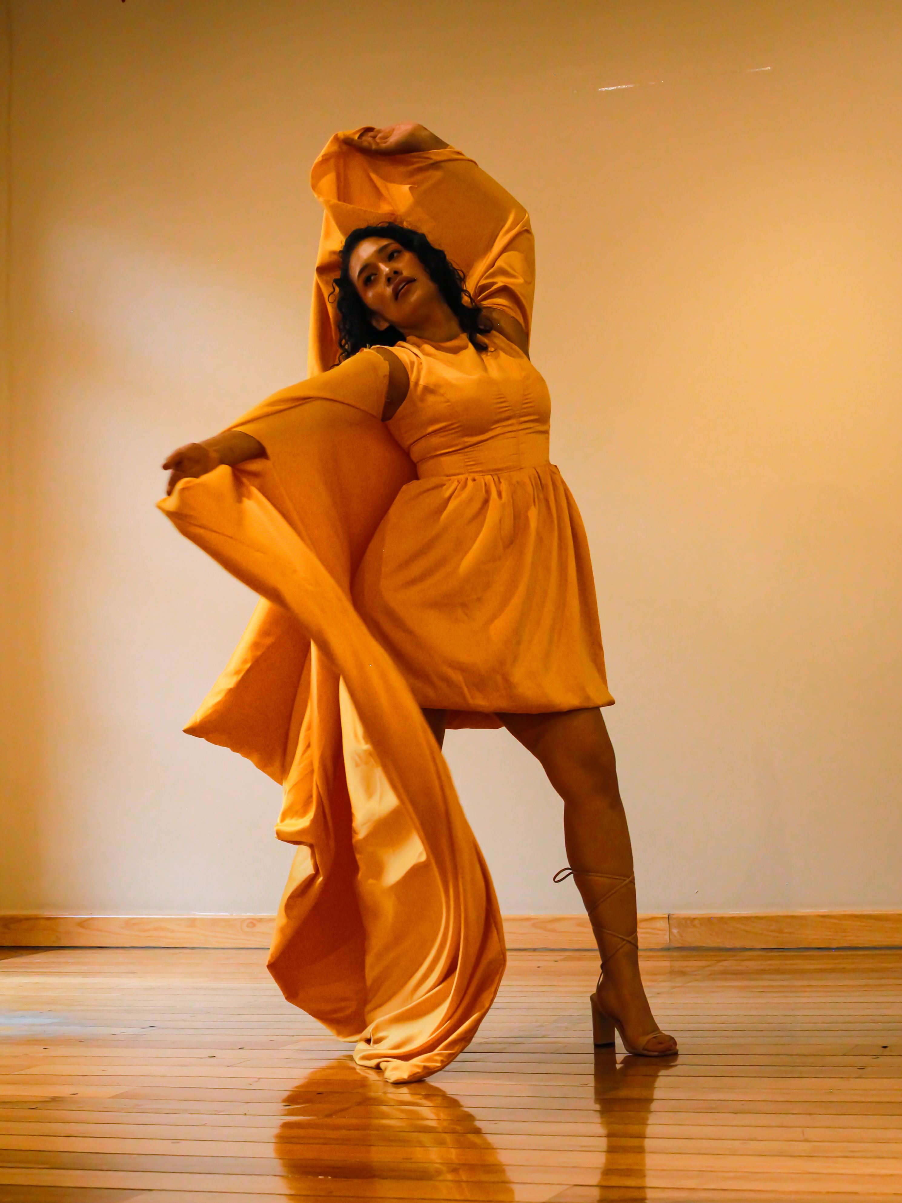 Shooting: Moda En Pasarela Modelo: @Yoisrod Mua: @ Daniaromero Designer ...