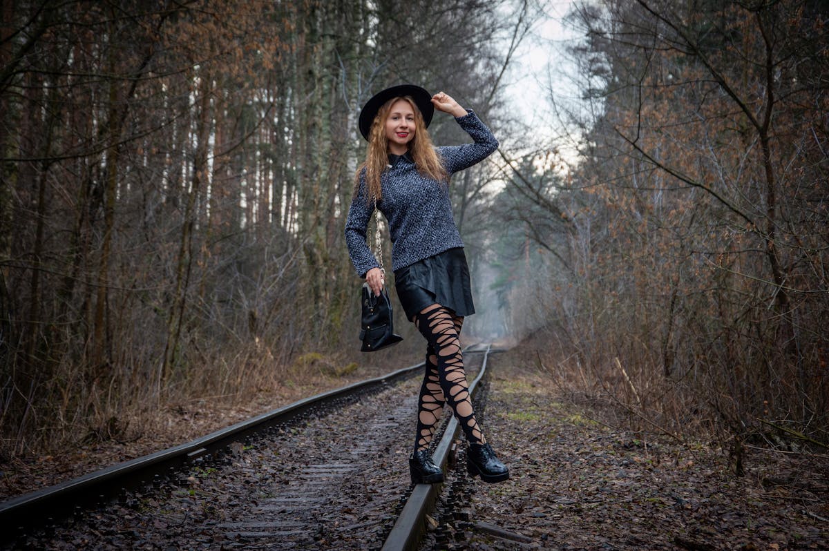 Pfp For A Girl Photos, Download The BEST Free Pfp For A Girl Stock ...