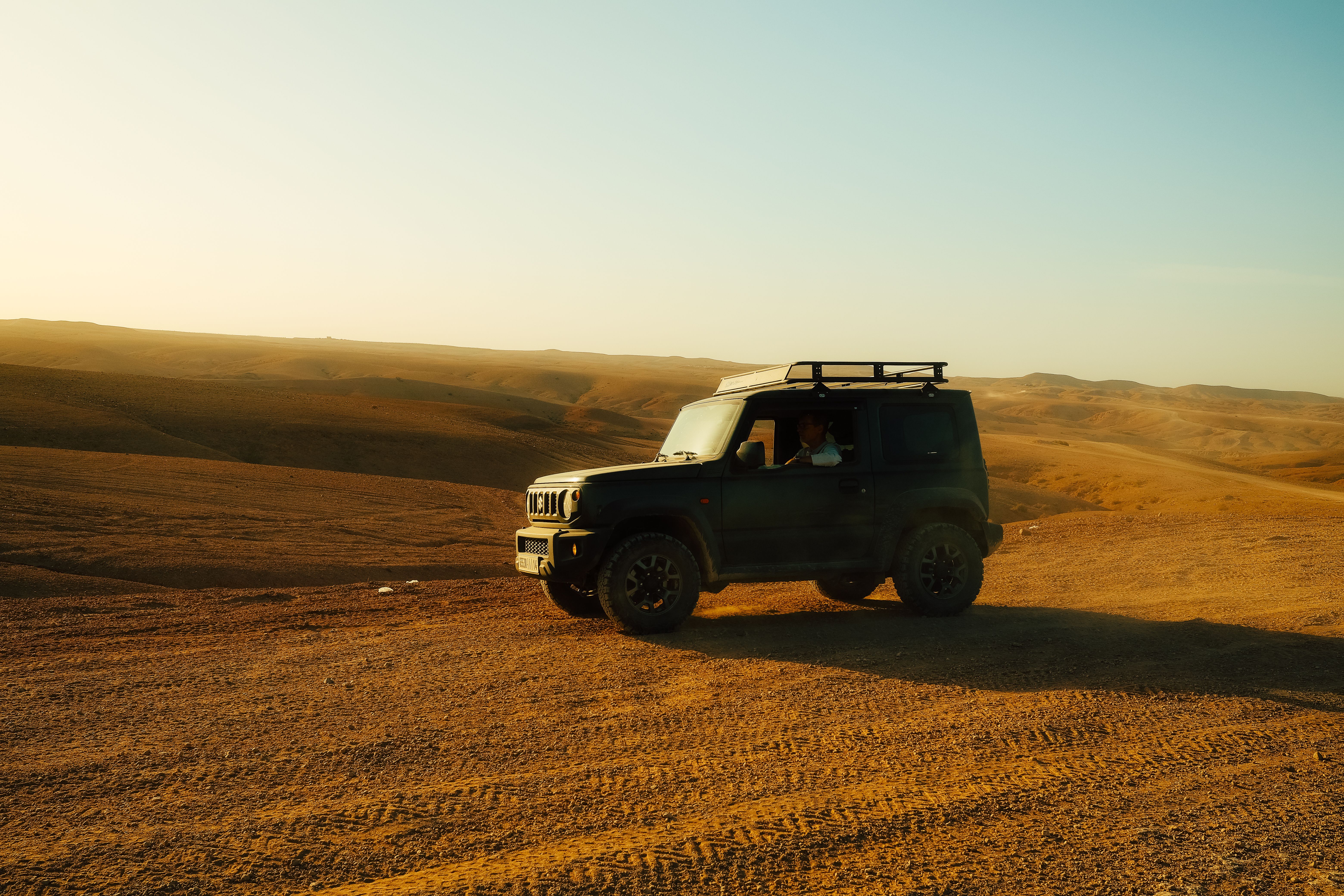 Off-Road Adventure in Desert Landscape · Free Stock Photo