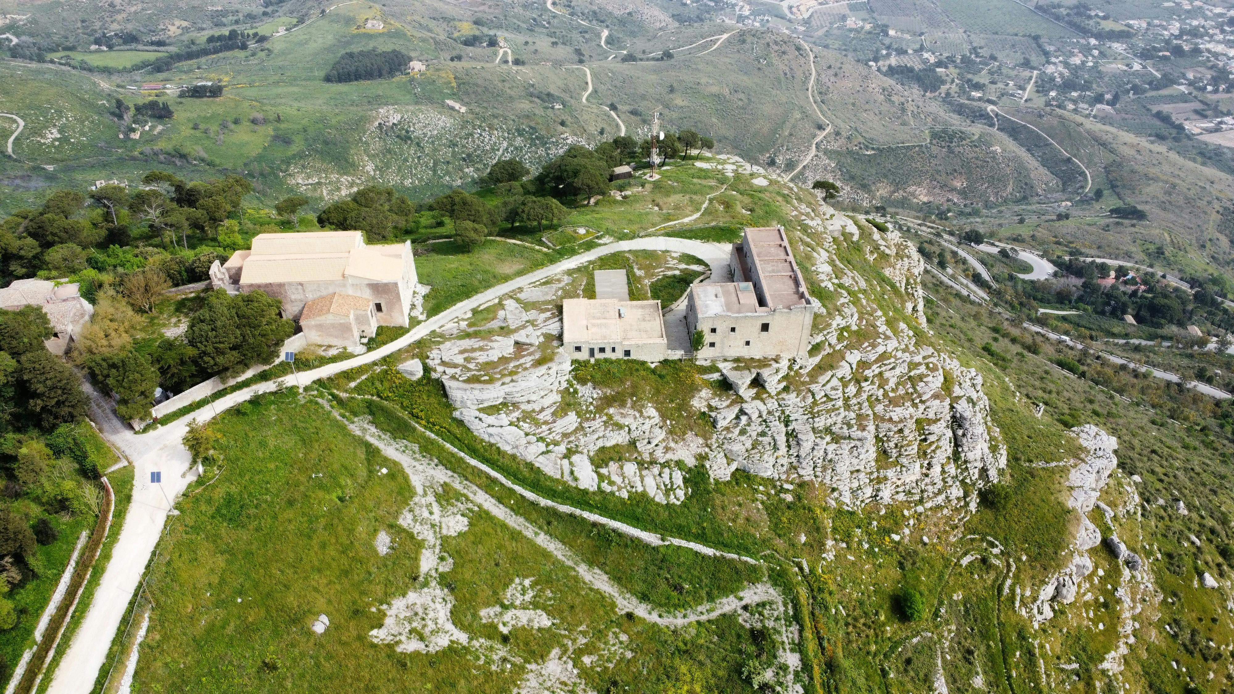 Aerial View of Scenic Hilltop Buildings in Sicily · Free Stock Photo