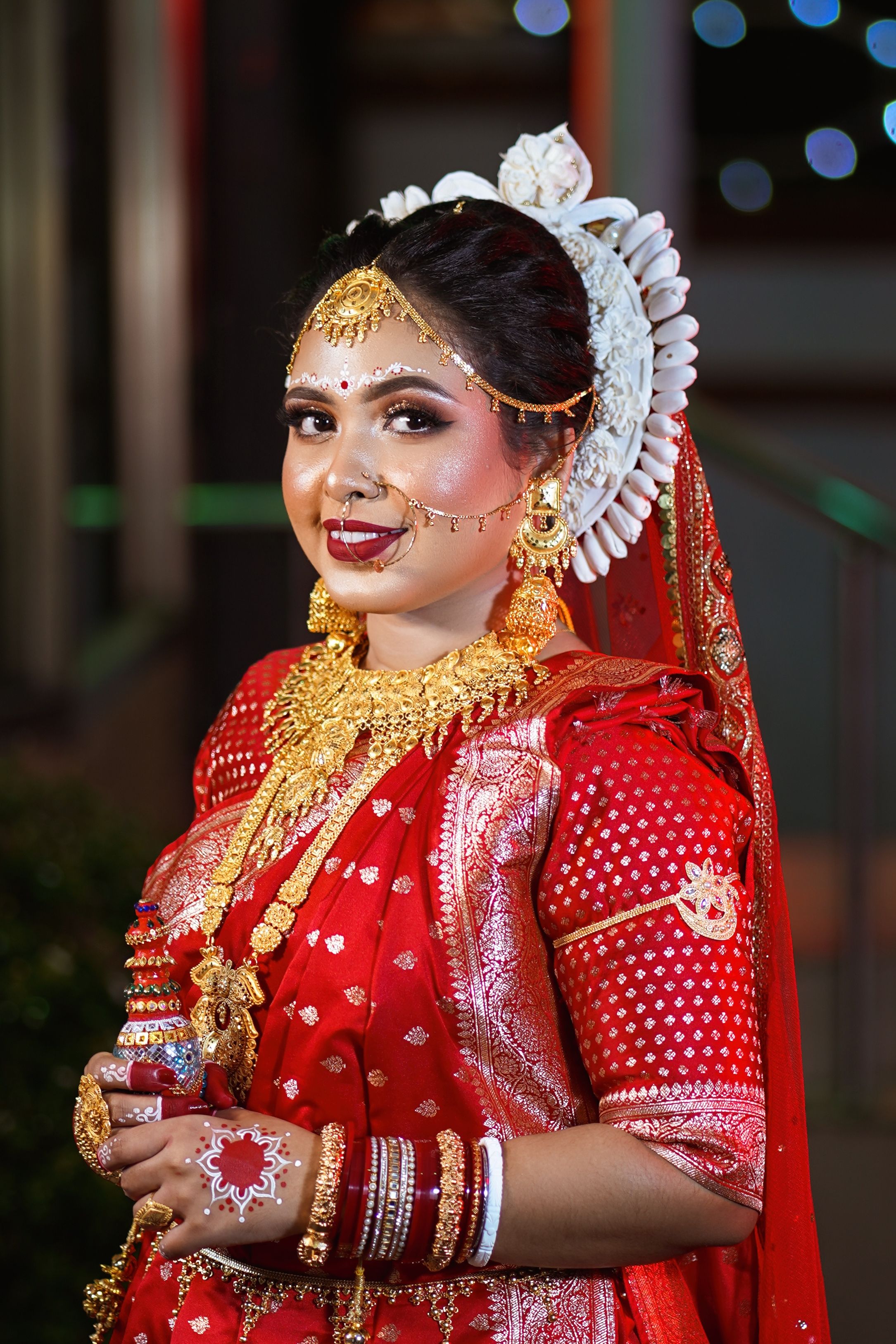 Traditional Bengali Bride in Red Saree · Free Stock Photo