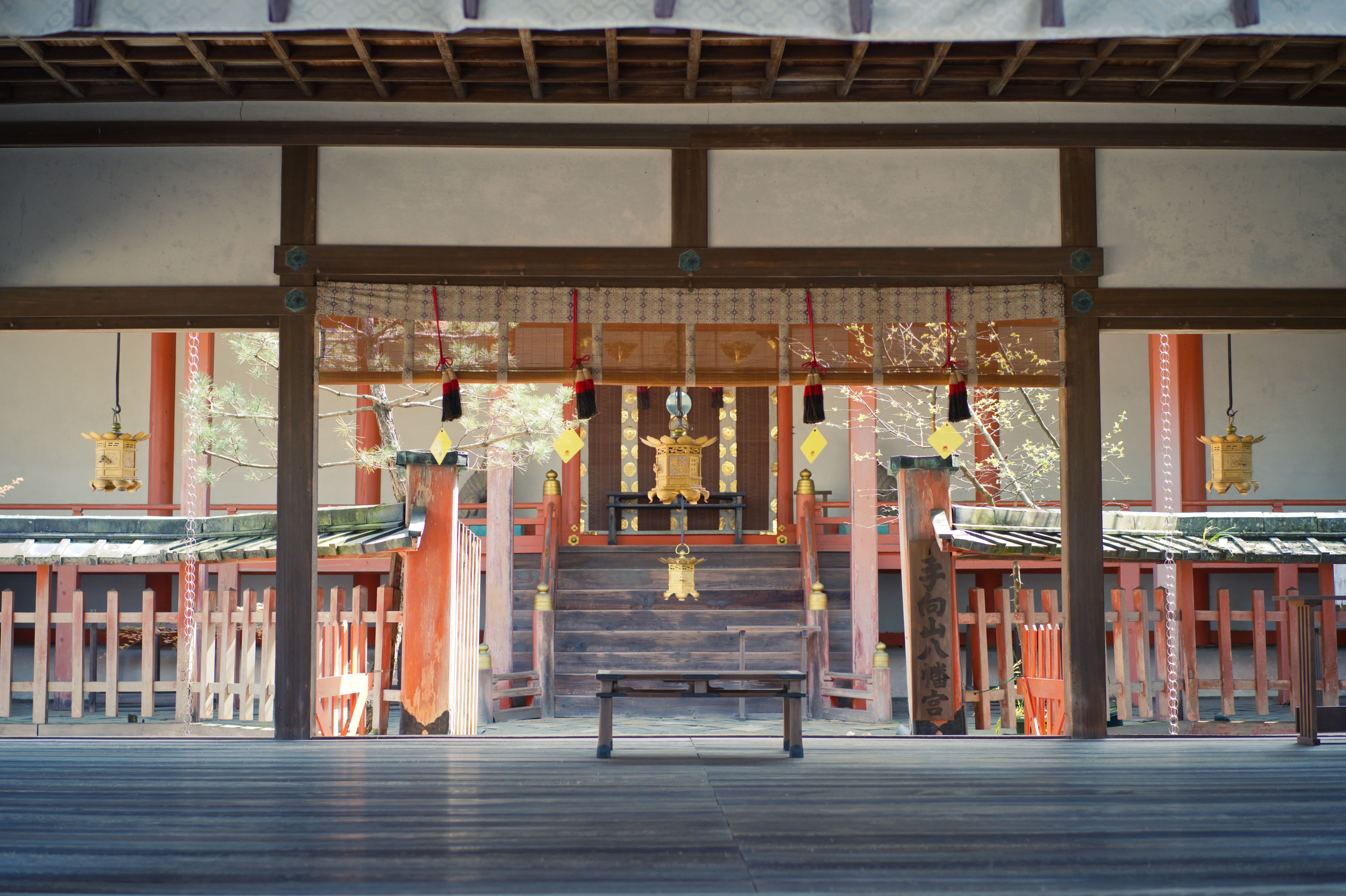 Interior Of A Calm Temple Or Ashram Photos, Download The BEST Free ...