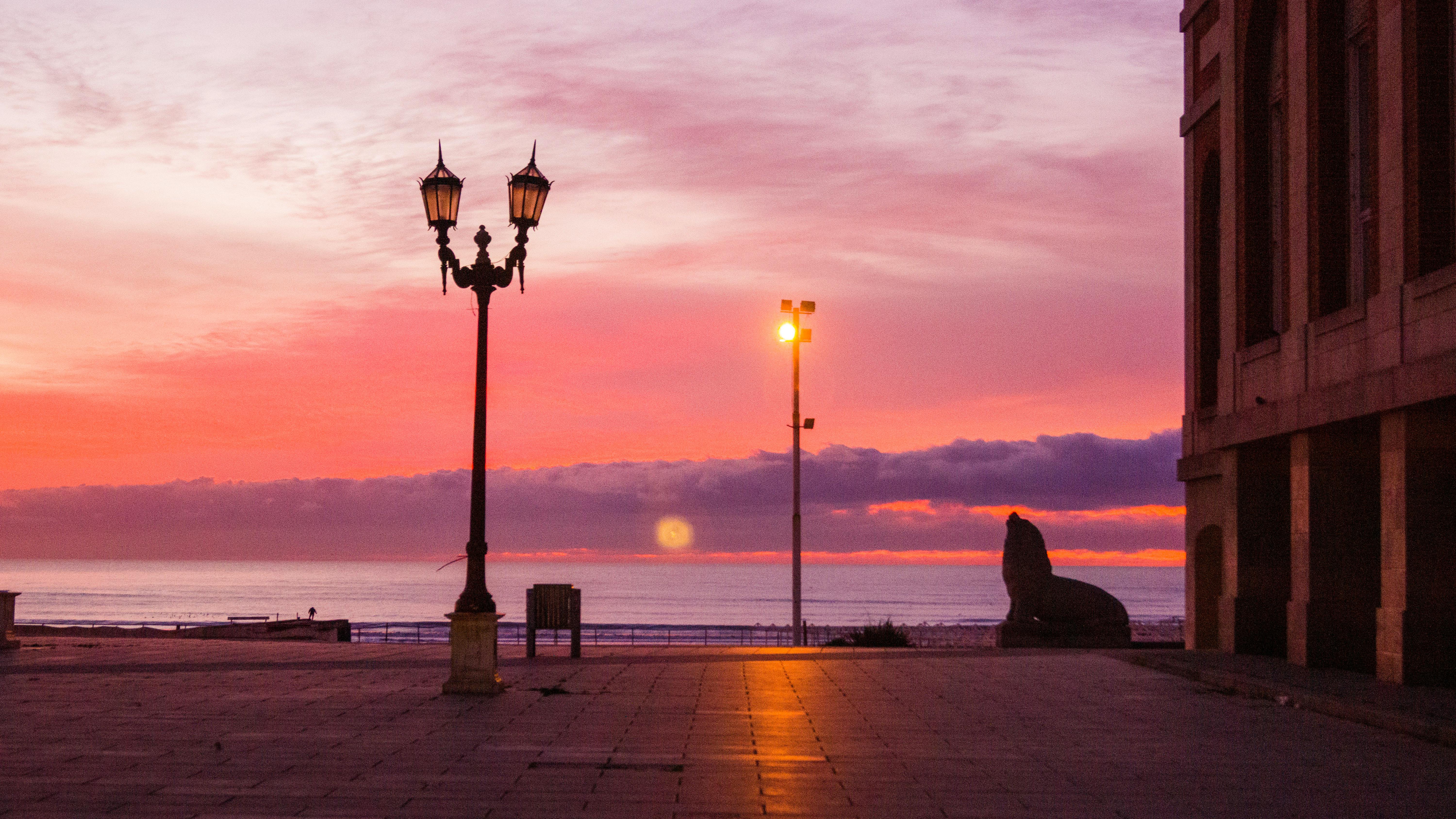 Scenic Sunset at Mar del Plata with La Rambla · Free Stock Photo
