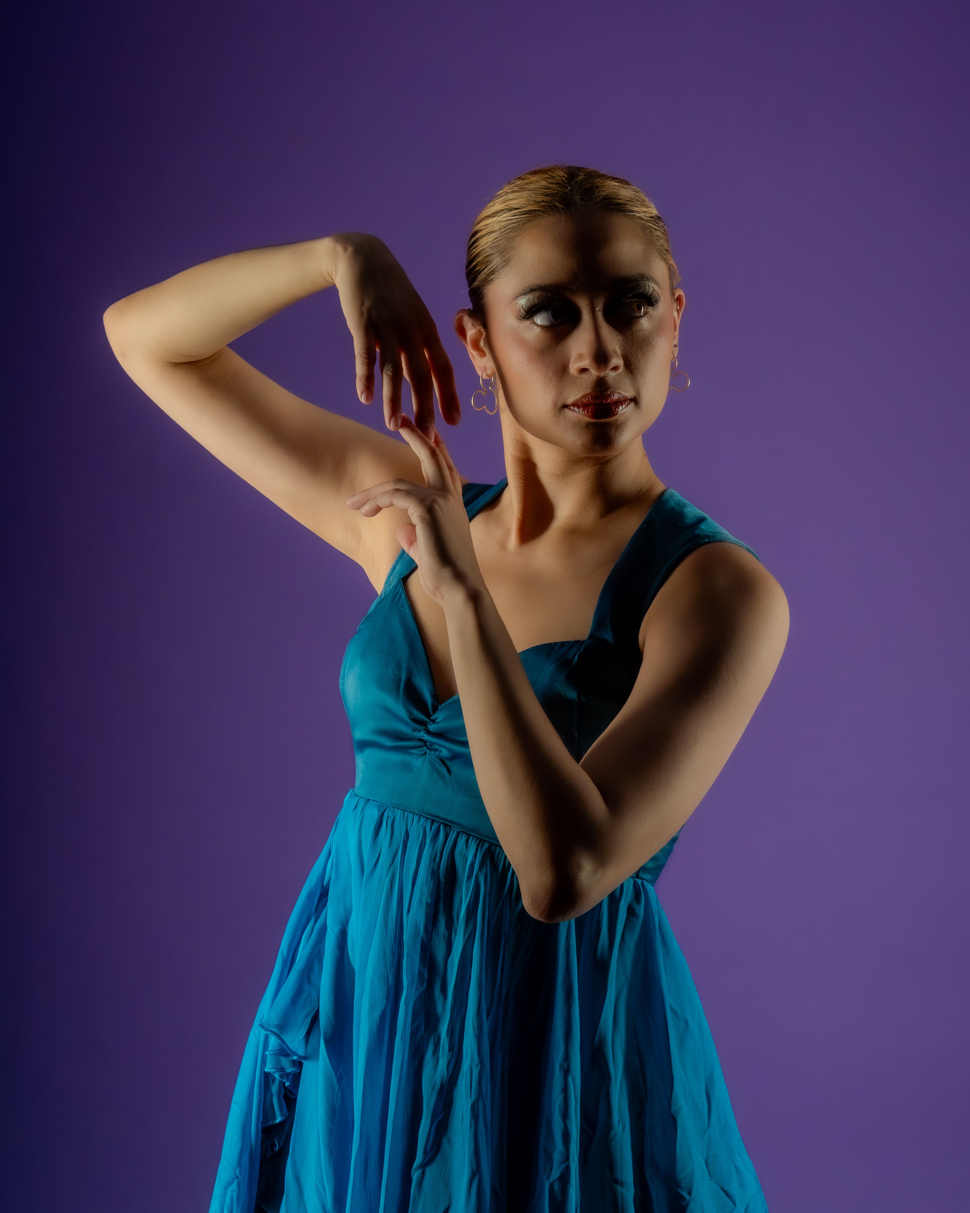 Elegant Female Dancer in Expressive Pose · Free Stock Photo
