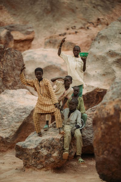 Children Urinating Photos, Download The BEST Free Children Urinating ...