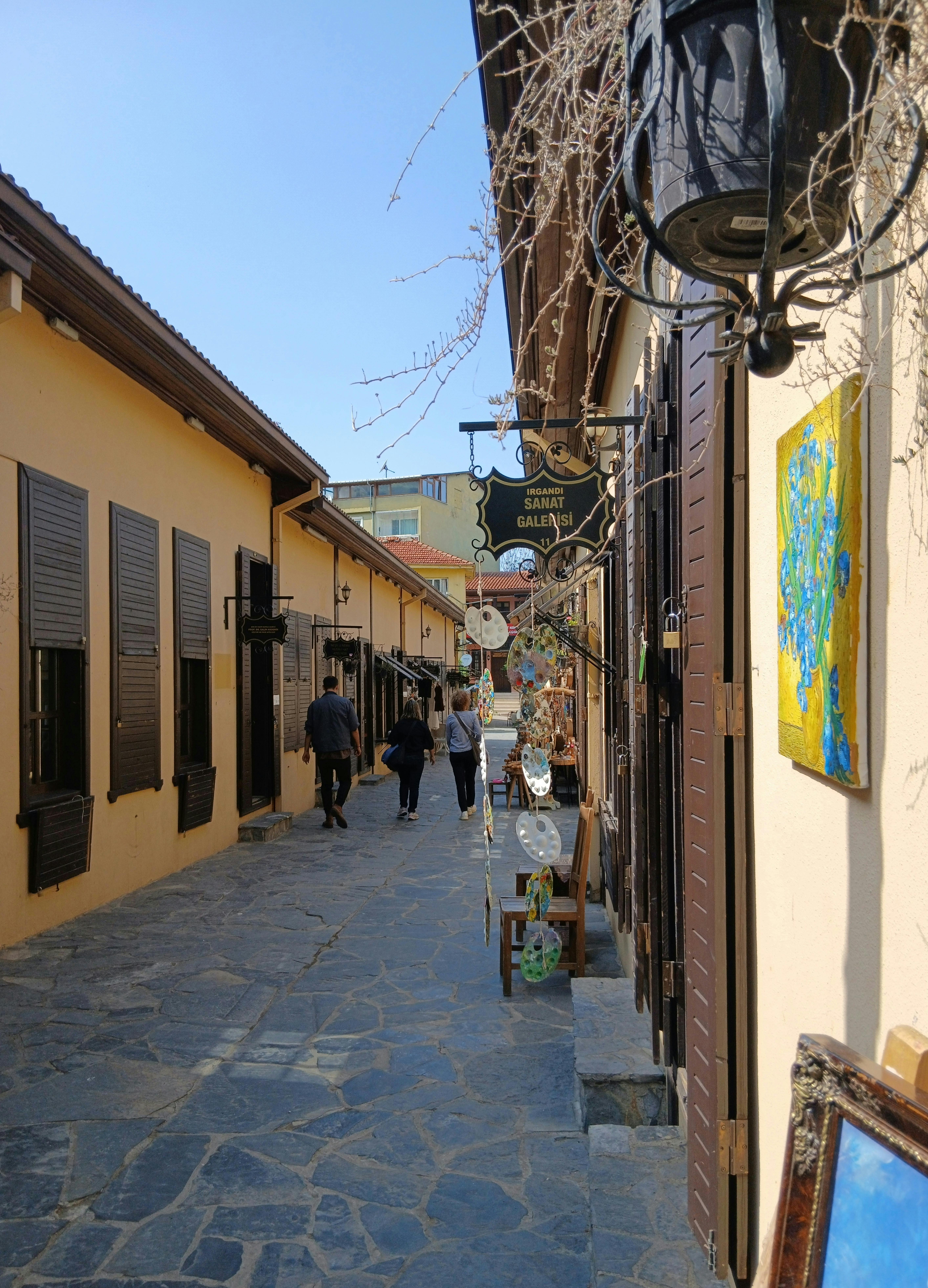 Gallery Signs Photos, Download The BEST Free Gallery Signs Stock Photos ...