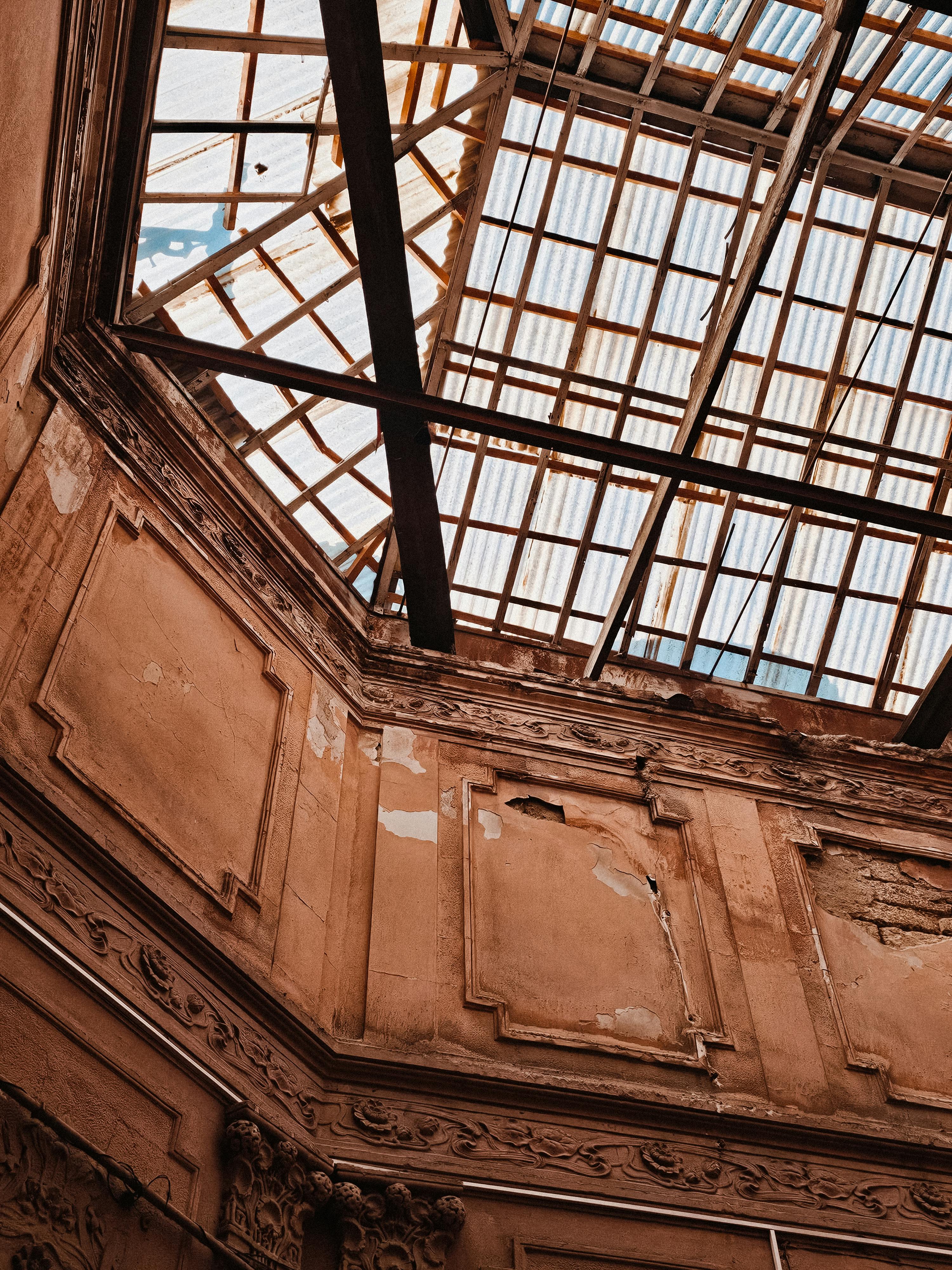Dilapidated Architecture with Glass Ceiling in Baku · Free Stock Photo
