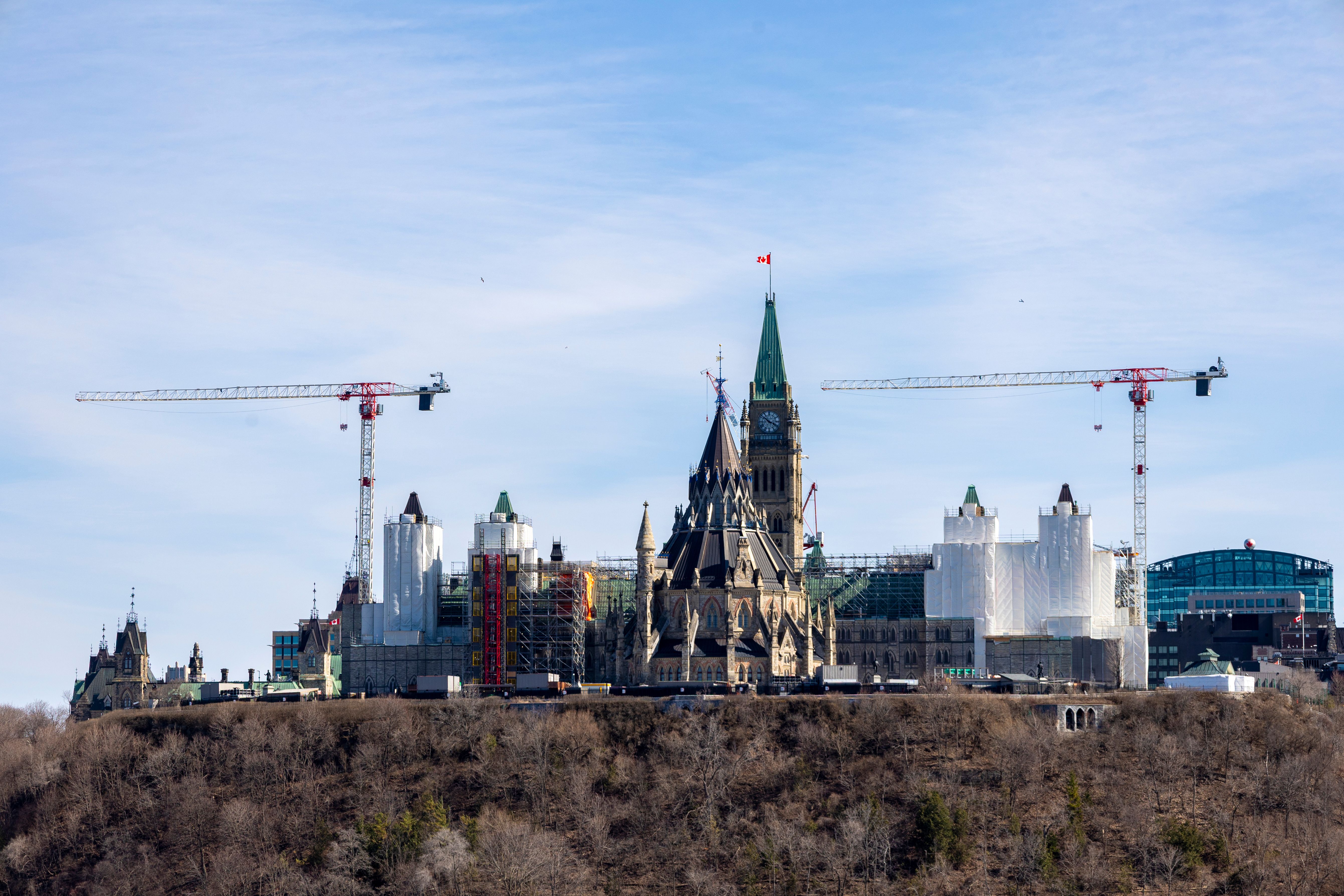 Ottawa Parliament Building Construction Scene · Free Stock Photo