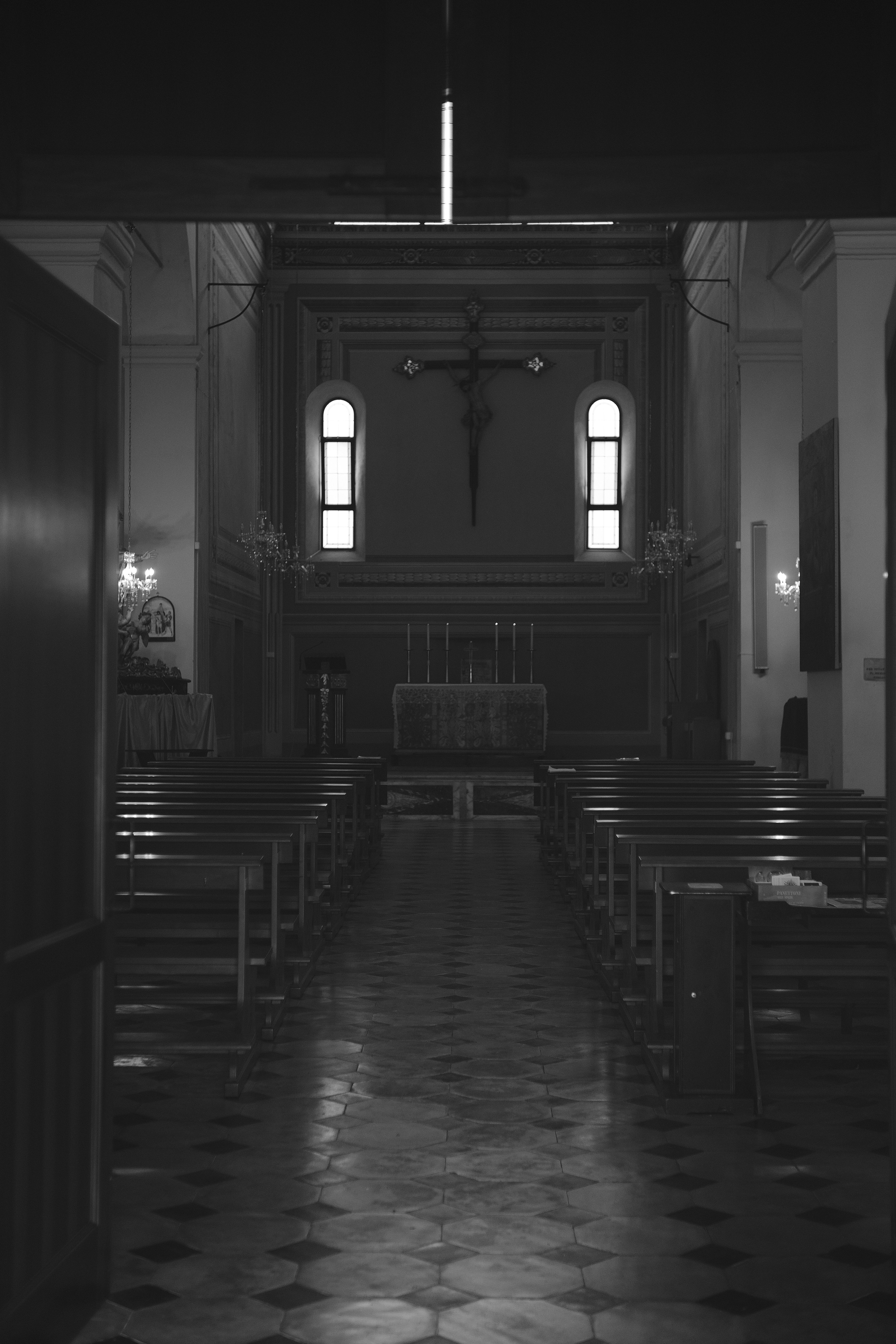 Historic Church Interior in Italy · Free Stock Photo