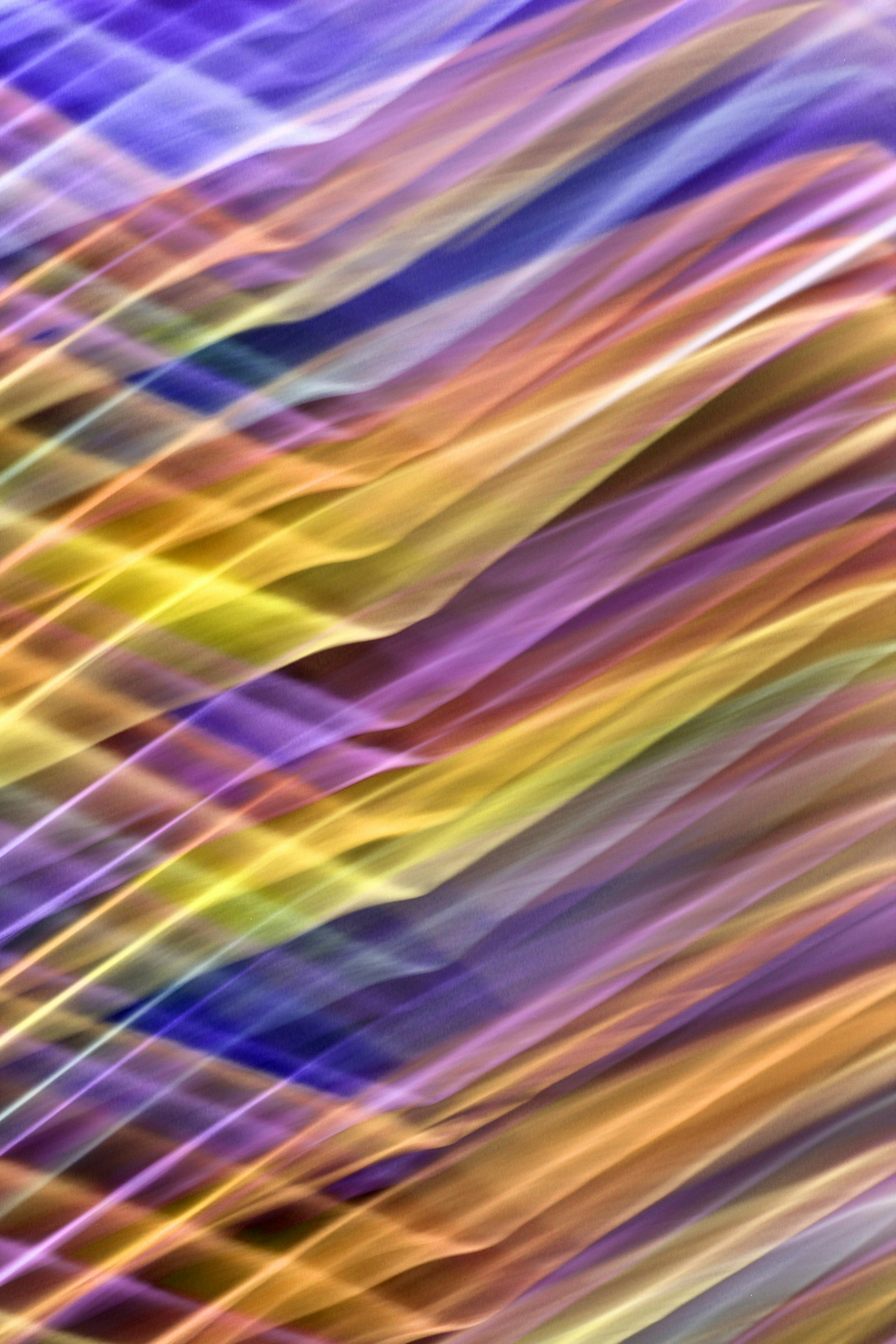 Colorful Abstract Light Waves Pattern · Free Stock Photo