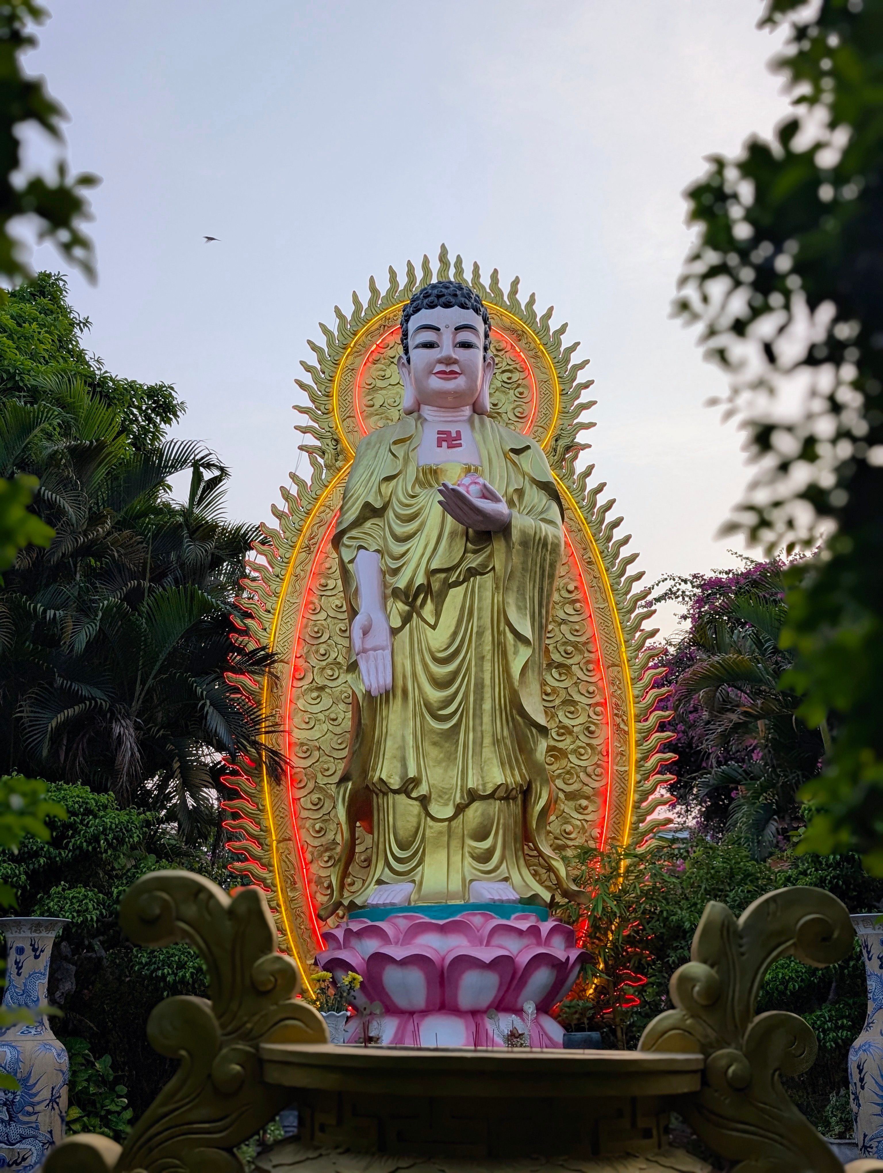 Neon Buddha Photos, Download The BEST Free Neon Buddha Stock Photos ...