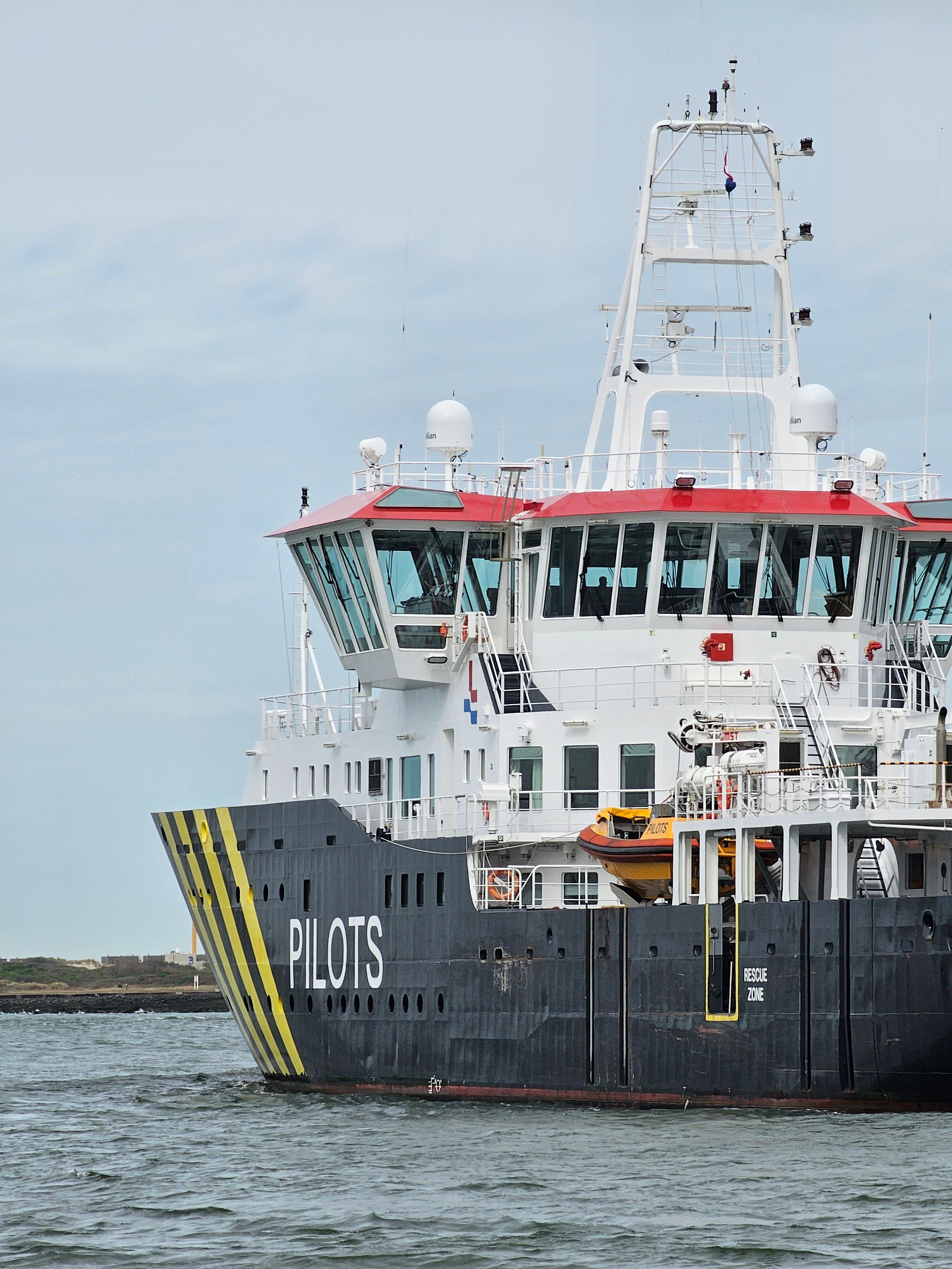 Pilot Boat Docked at Maasvlakte Rotterdam · Free Stock Photo