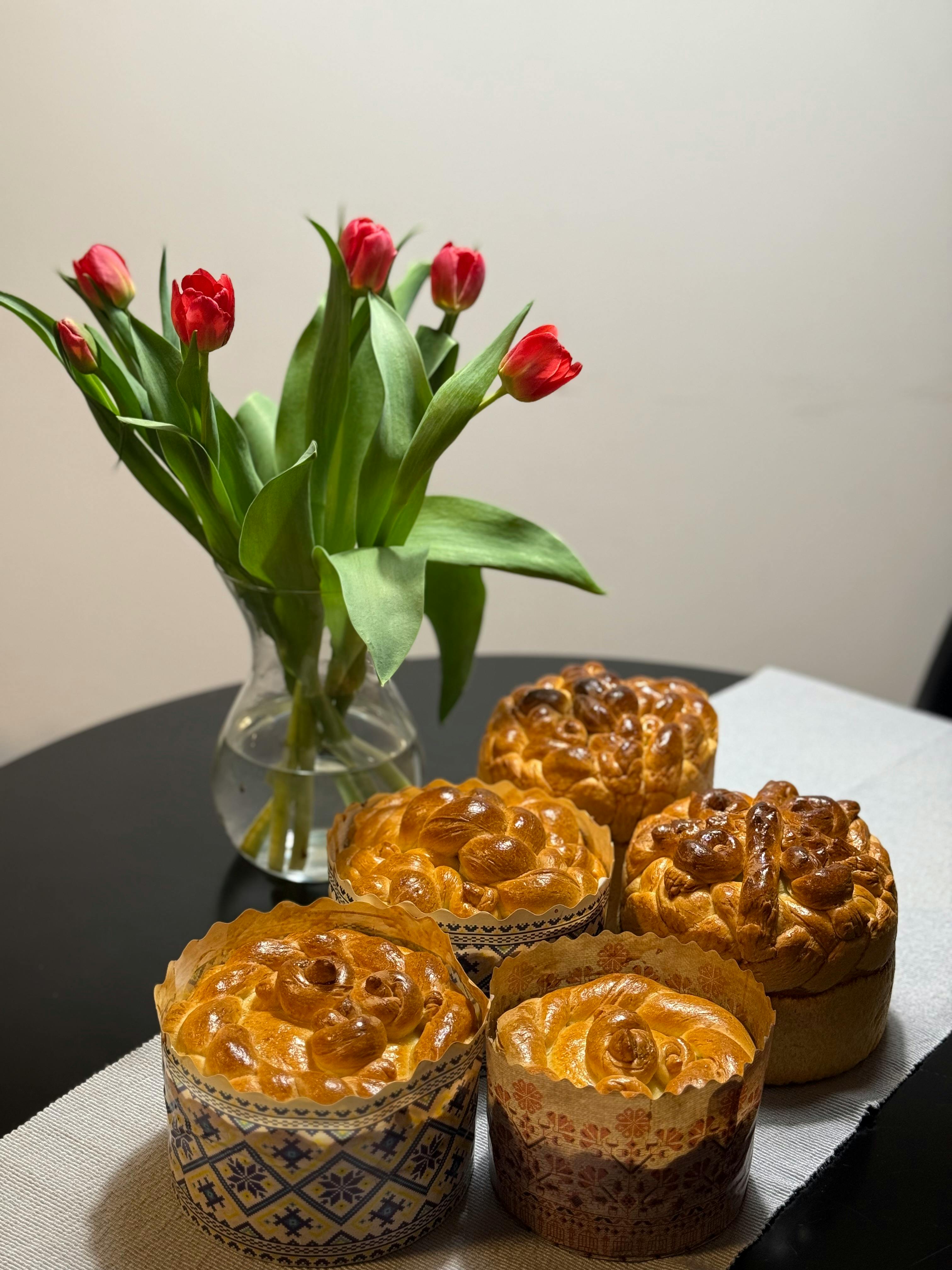 Decorative Pastries with Tulips on Table · Free Stock Photo