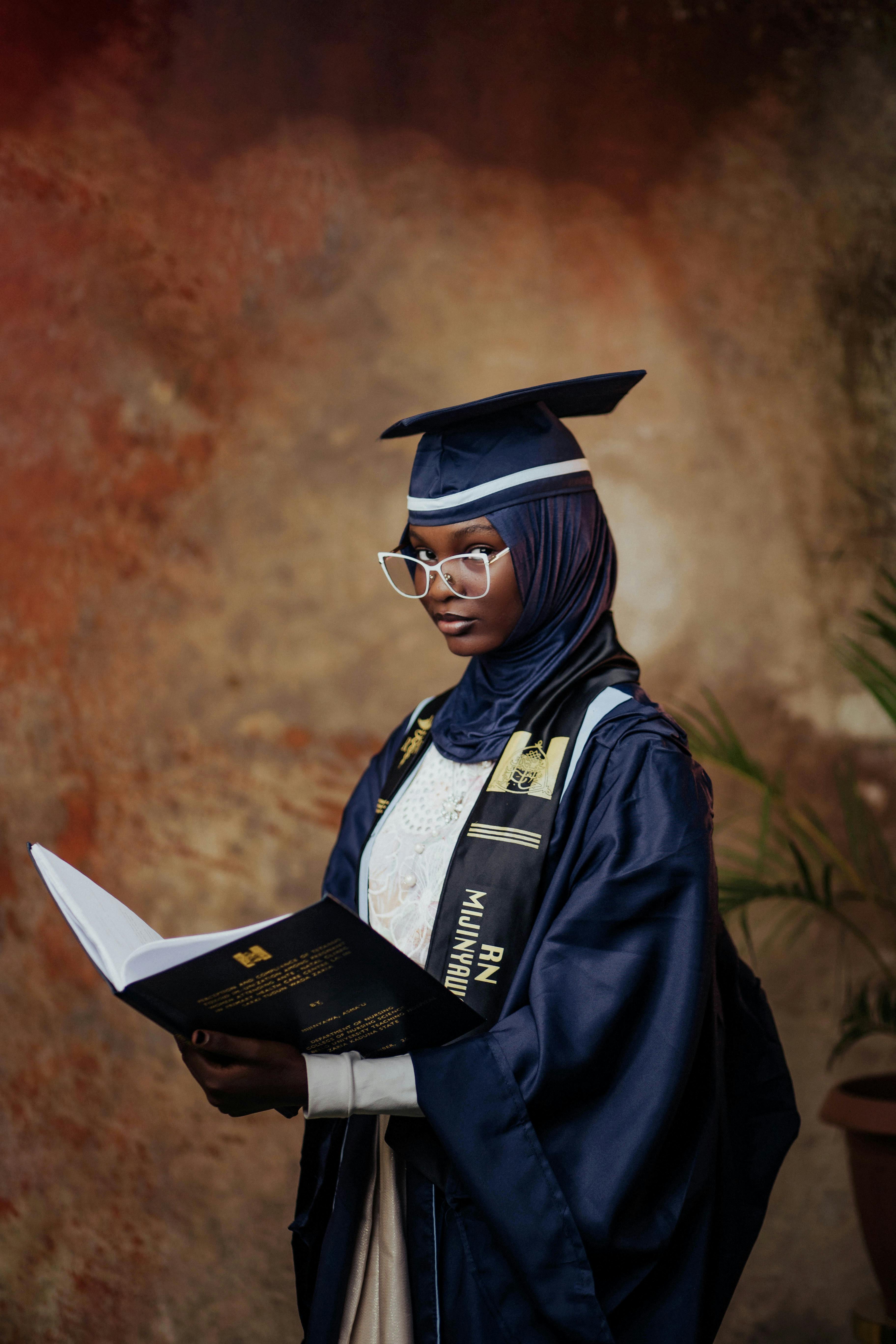 Graduation Cap Wall Photos, Download The BEST Free Graduation Cap Wall ...