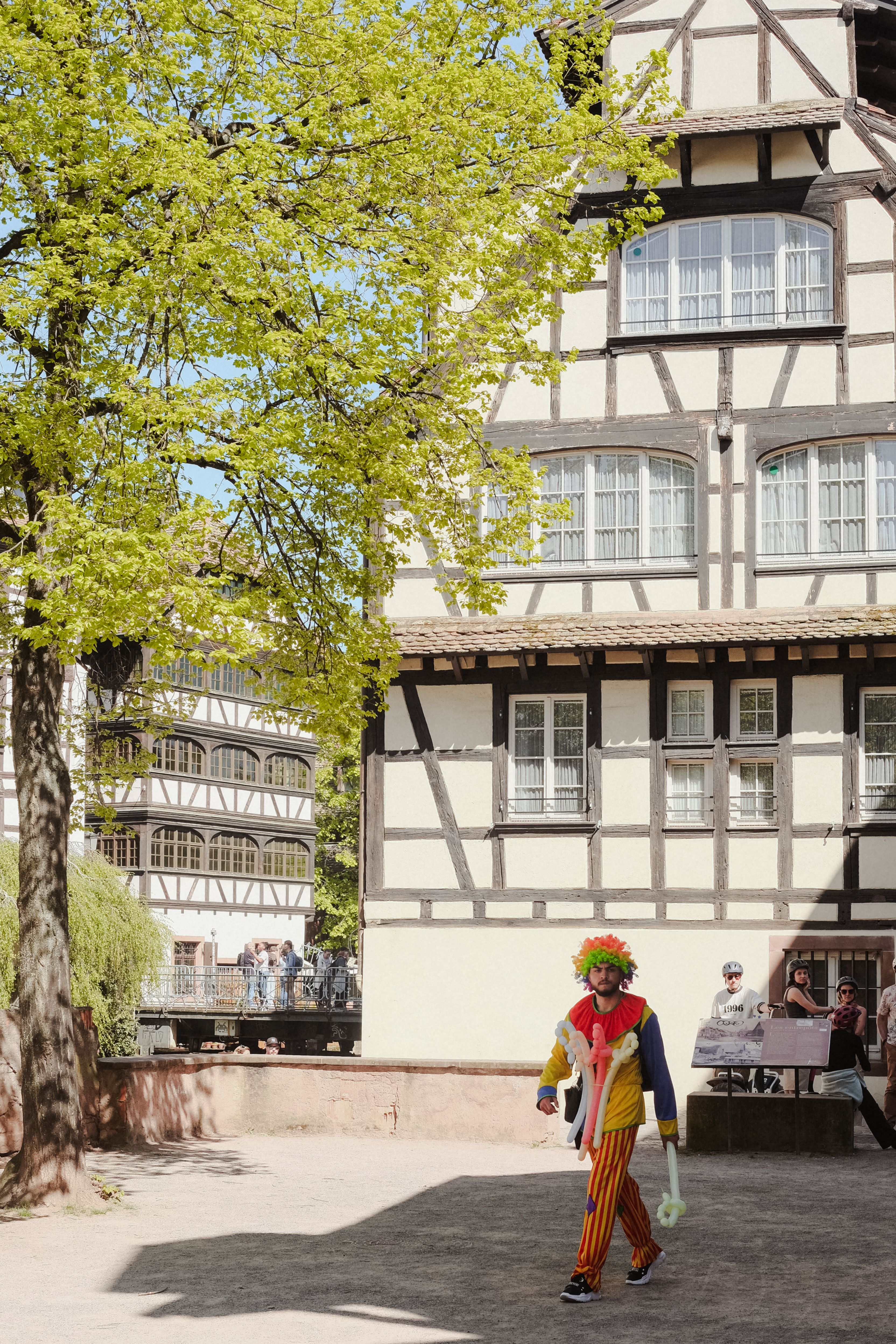 Shouting Clown Photos, Download The BEST Free Shouting Clown Stock ...