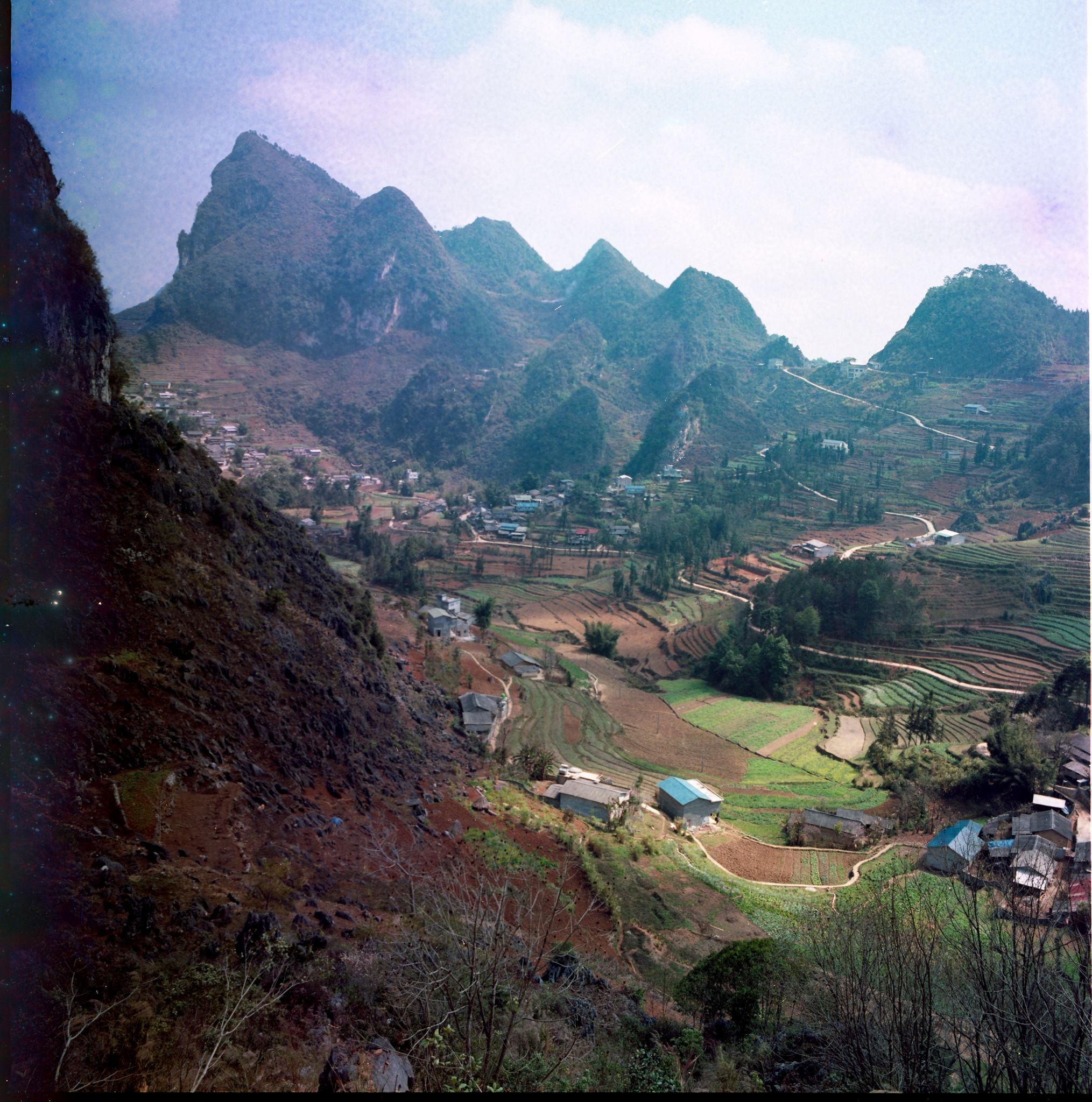 Scenic Mountain Landscape in Hà Giang Vietnam · Free Stock Photo