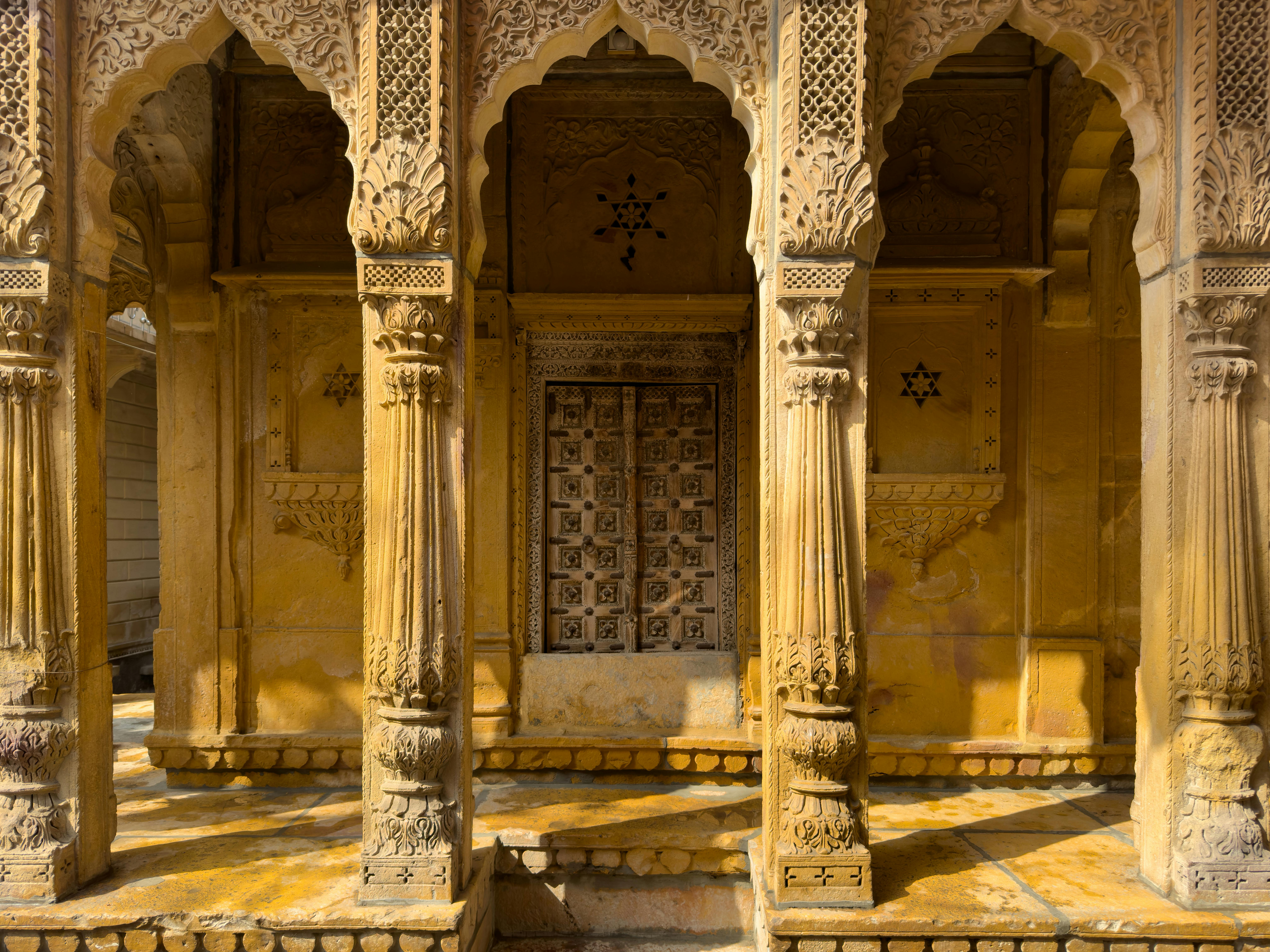 Intricate Ancient Indian Architecture in Jodhpur · Free Stock Photo