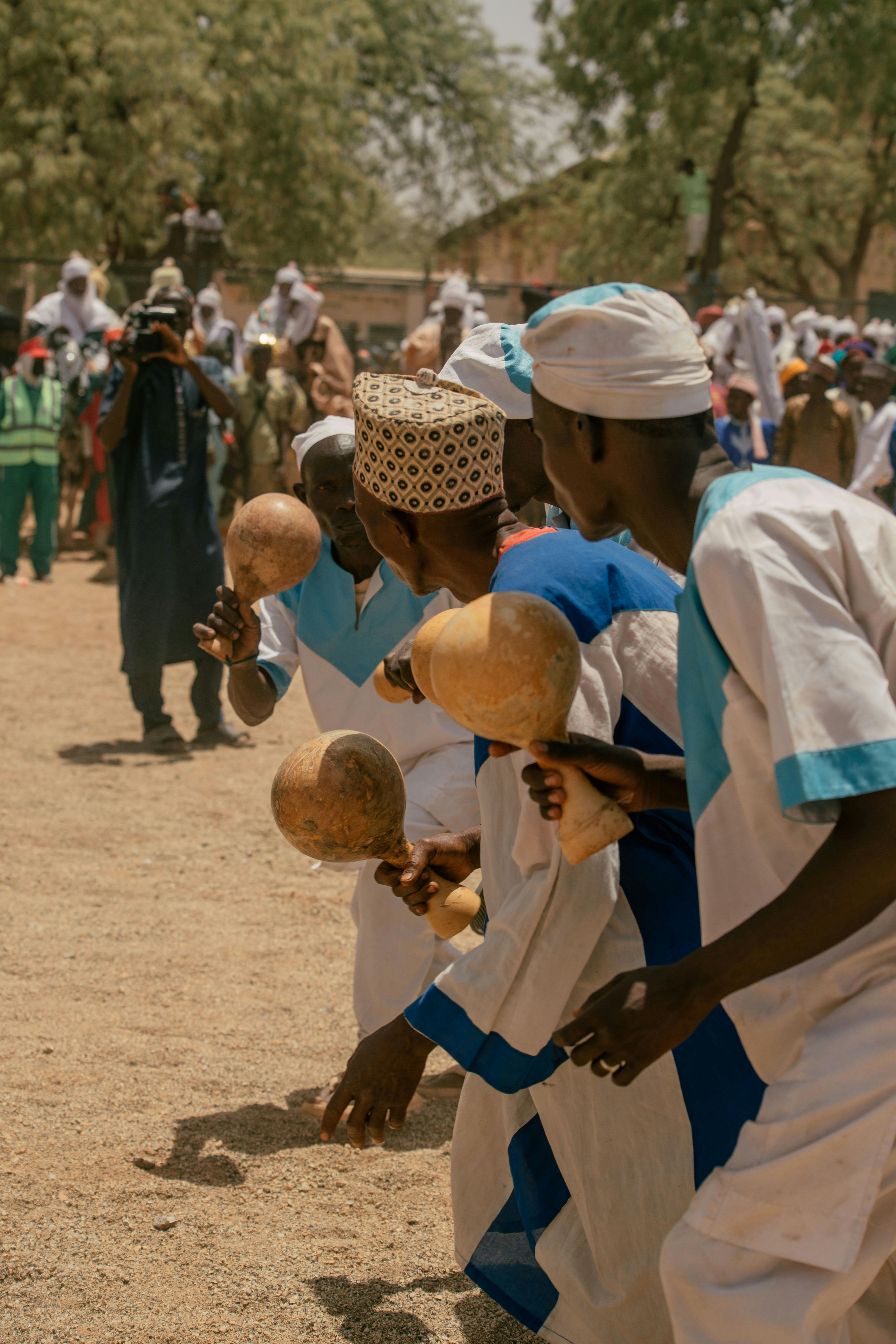 Traditional African Dance with Gourd Rattles · Free Stock Photo