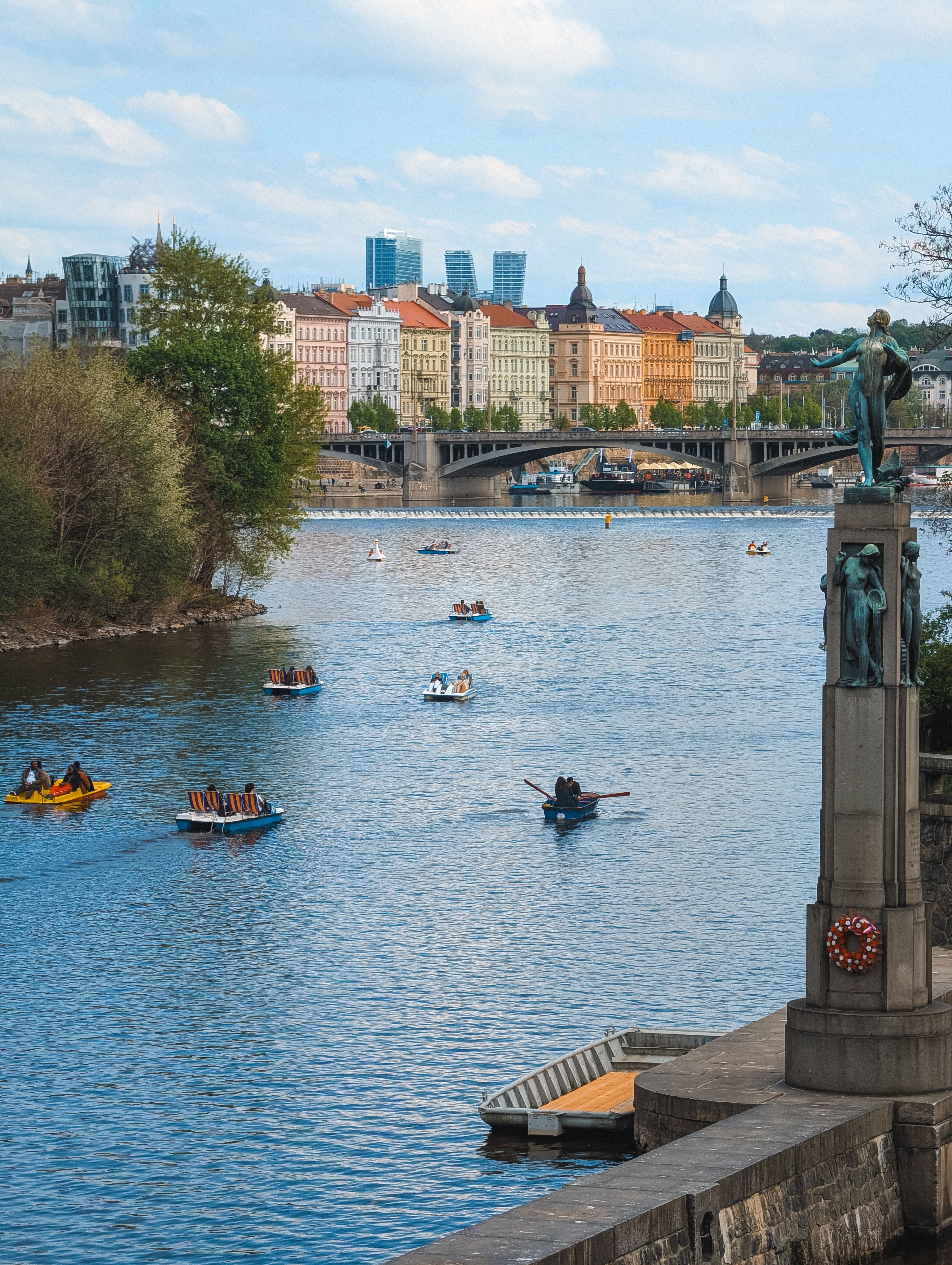 Scenic View of Vltava River in Prague with Canoes · Free Stock Photo