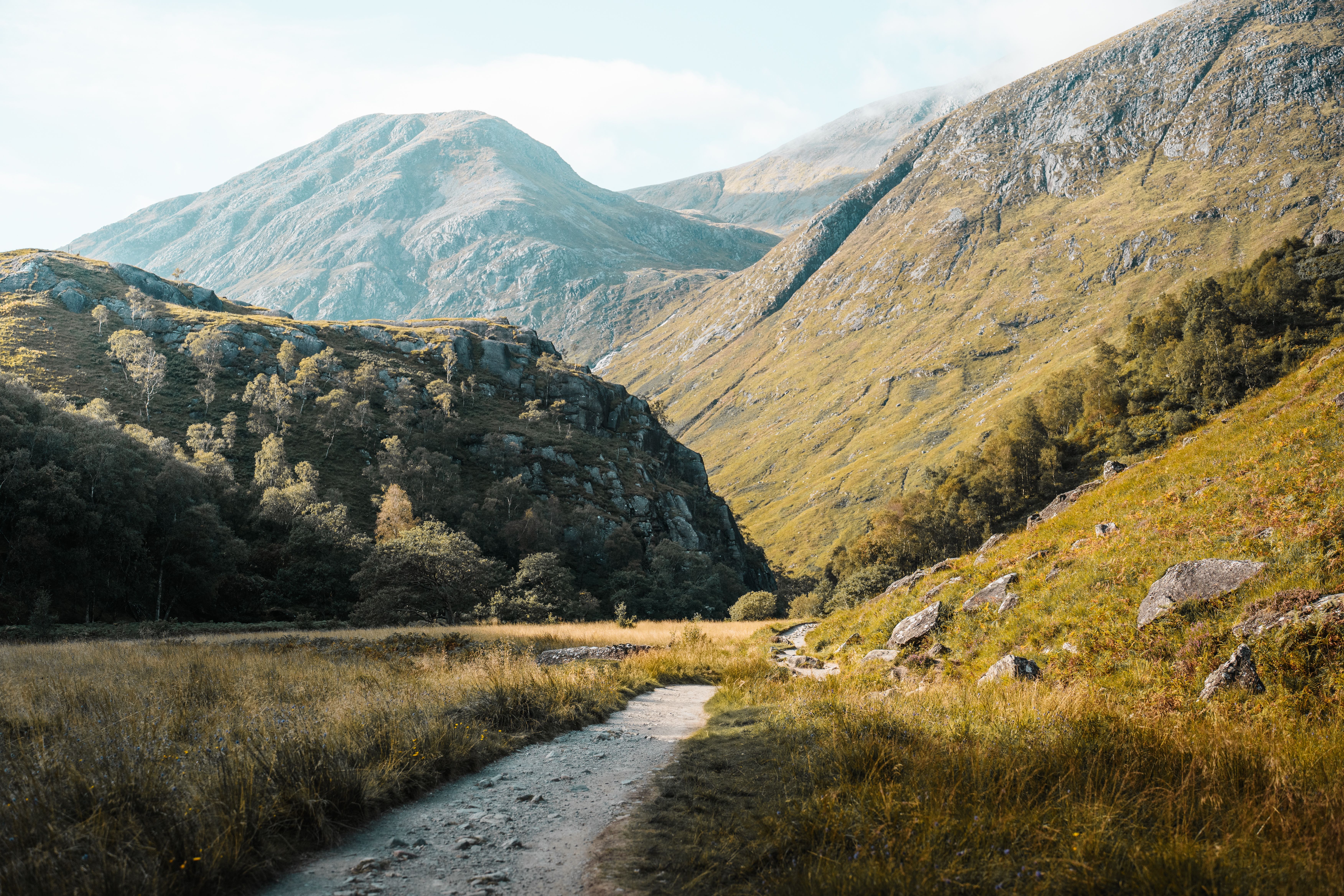Scenic Mountain Path in Scottish Highlands · Free Stock Photo