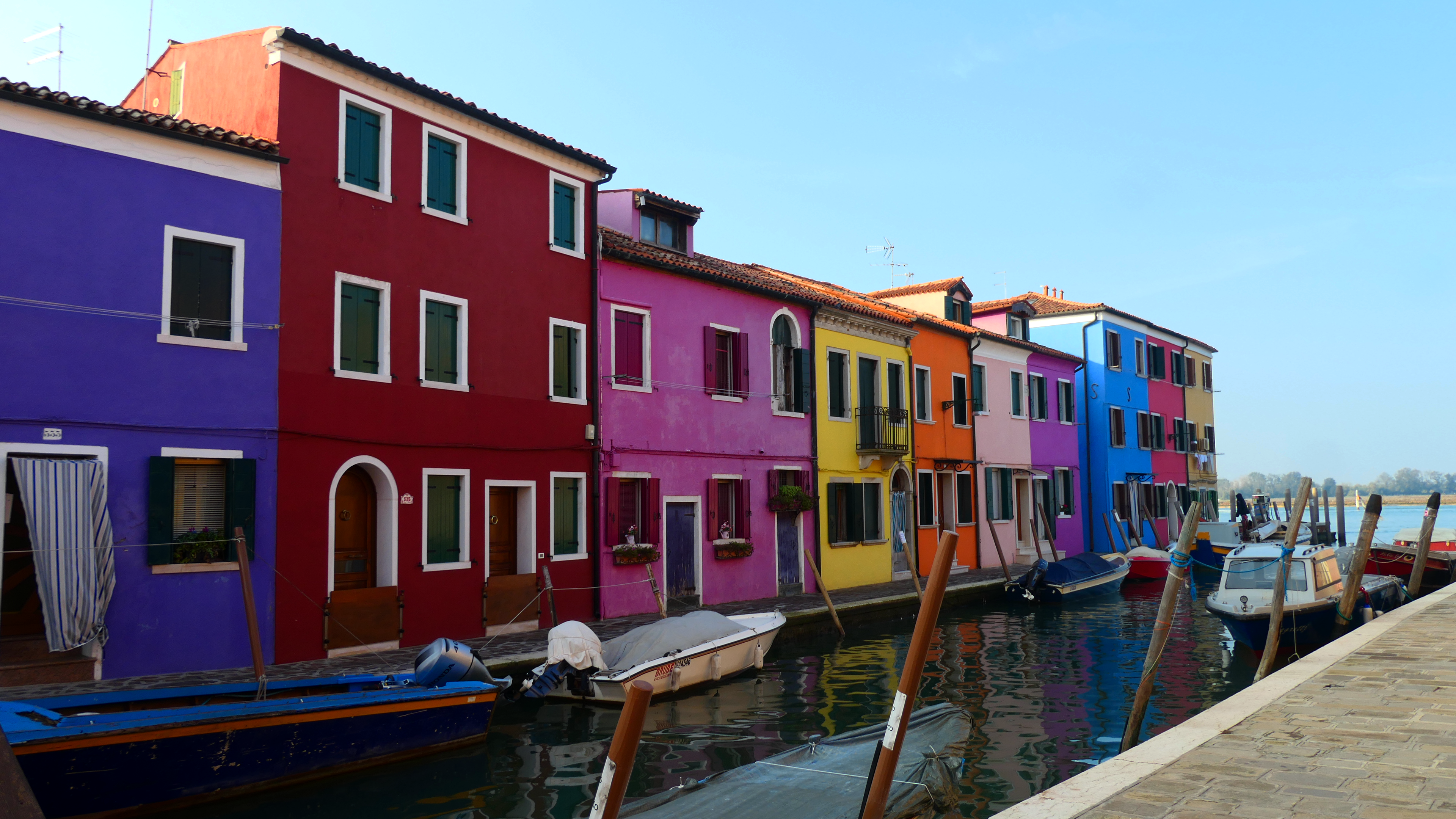 Vibrant Colors of Burano in Venice, Italy · Free Stock Photo