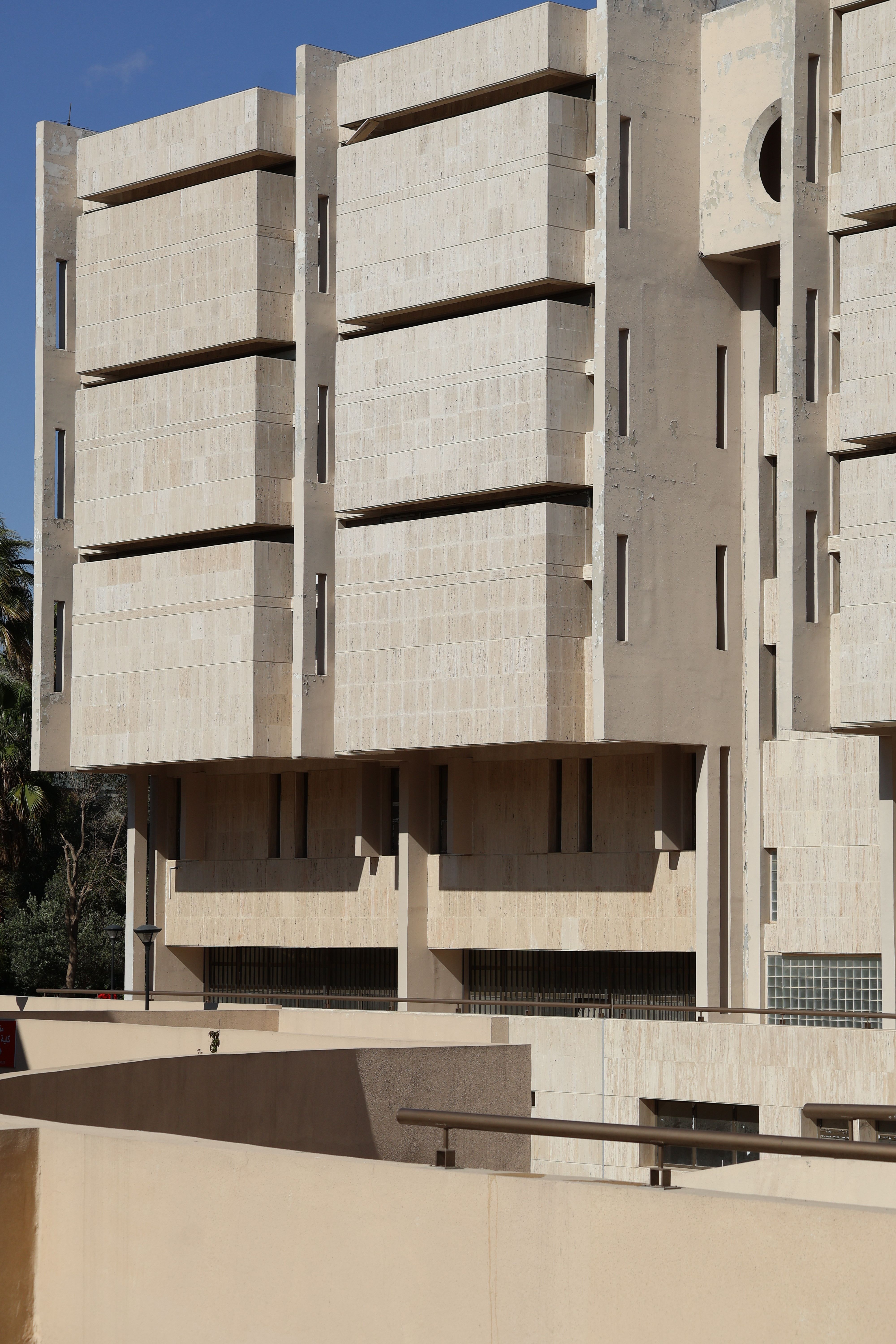 Modernist Concrete Architecture in Damascus, Syria · Free Stock Photo