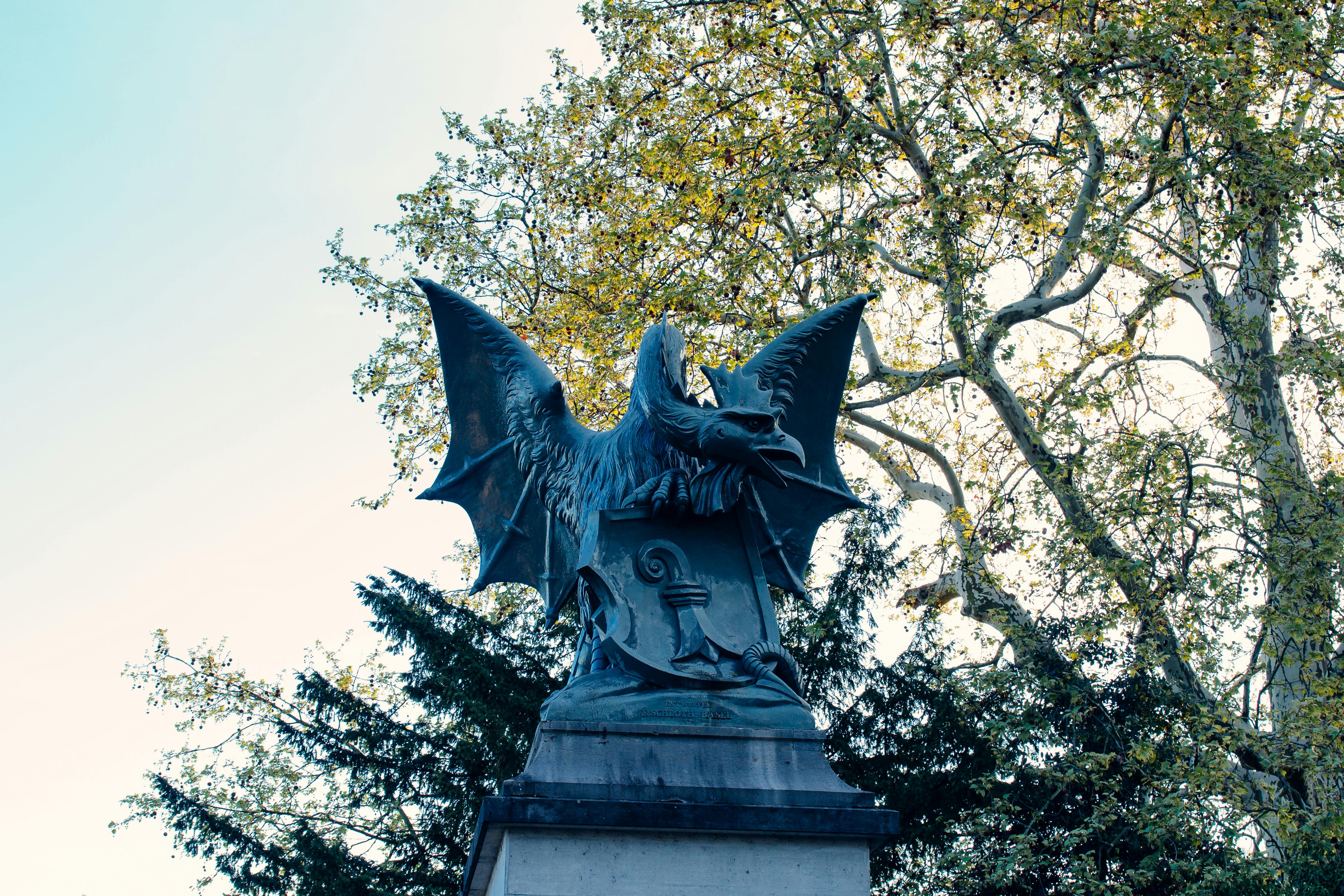 Dramatic Angel Statue in Basel Park Setting · Free Stock Photo