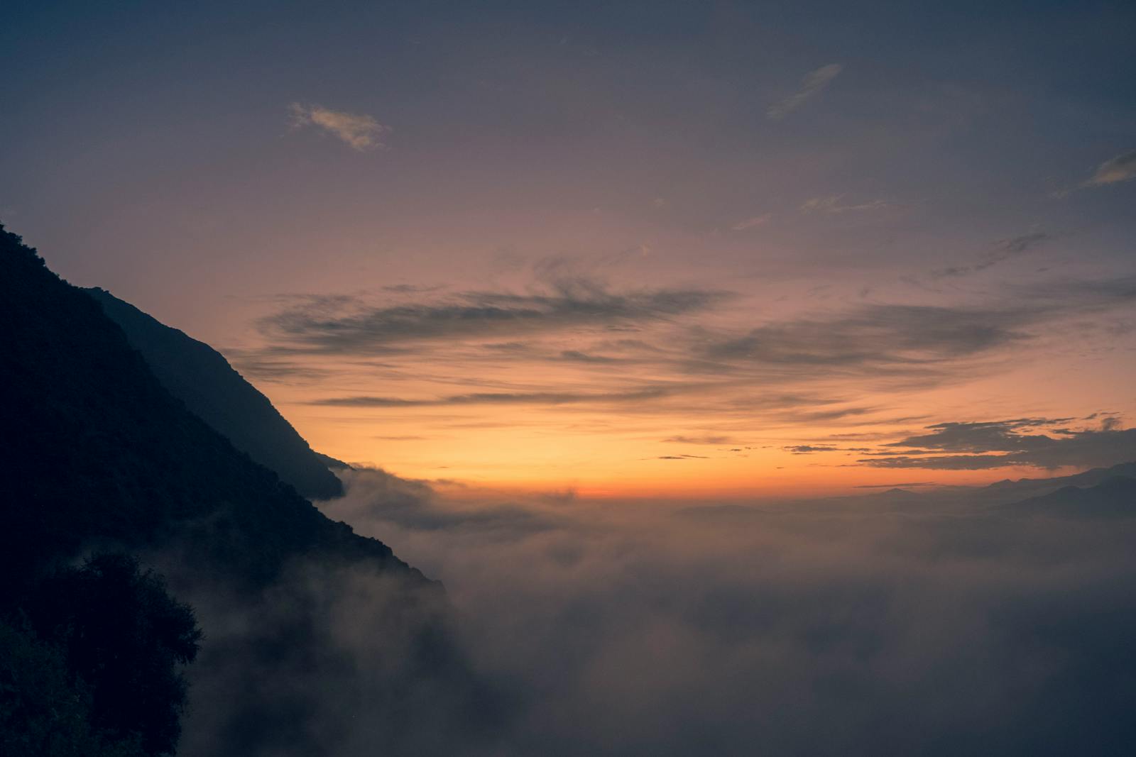 Sunrise Glow Photos, Download The BEST Free Sunrise Glow Stock Photos ...