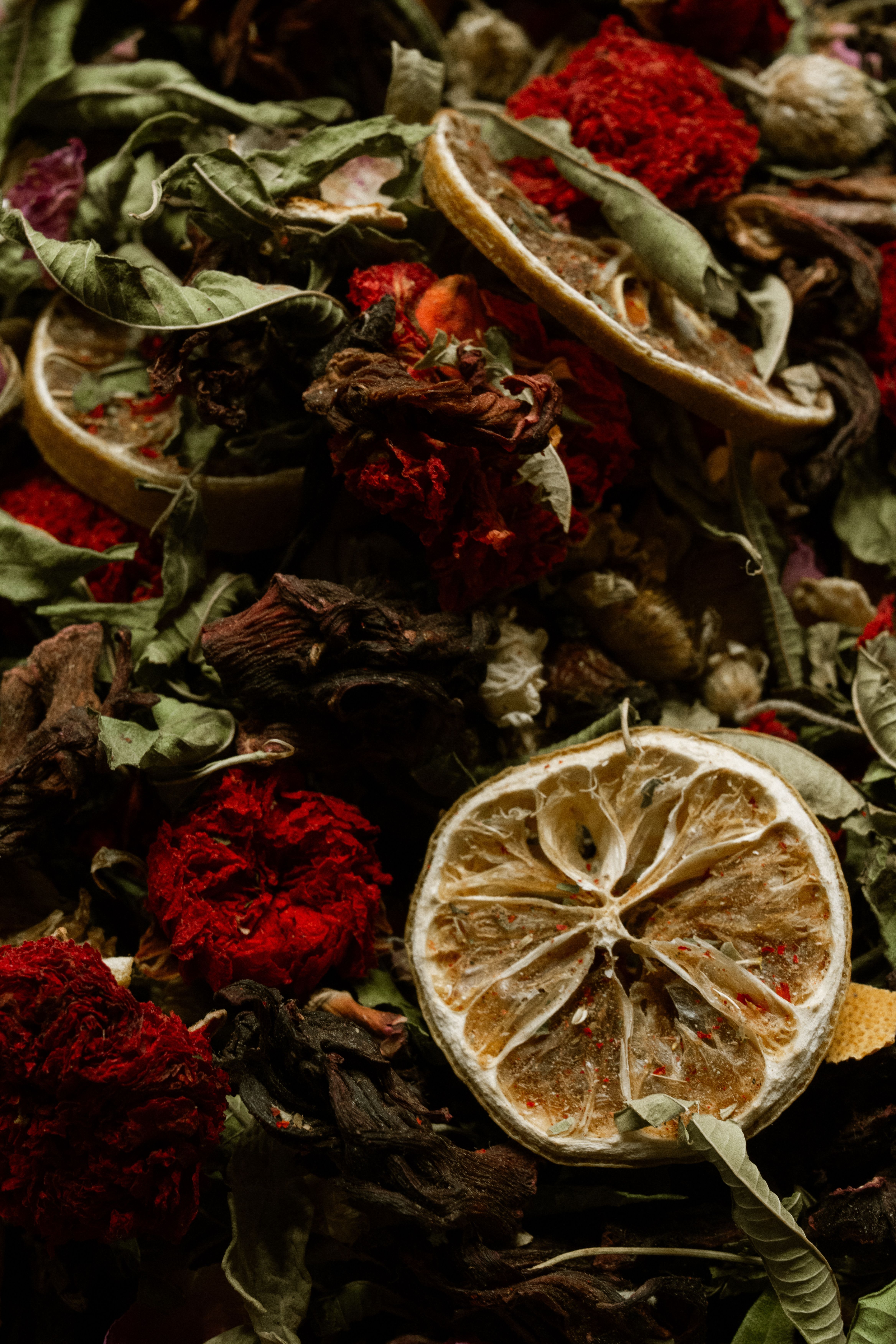 Dried Citrus and Flowers: Aromatic Potpourri Close-up · Free Stock Photo