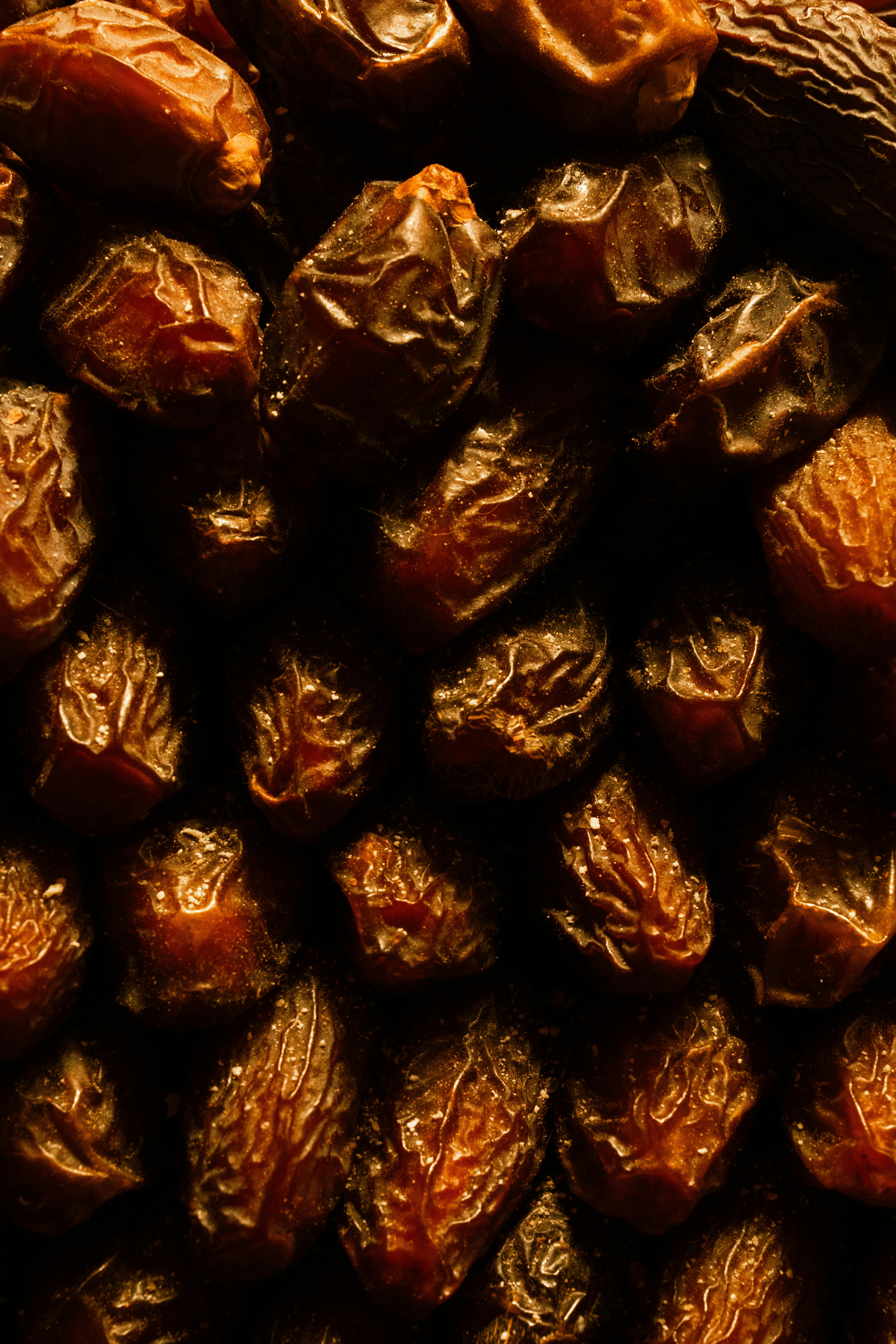 Close-up of Dried Dates Textured Background · Free Stock Photo