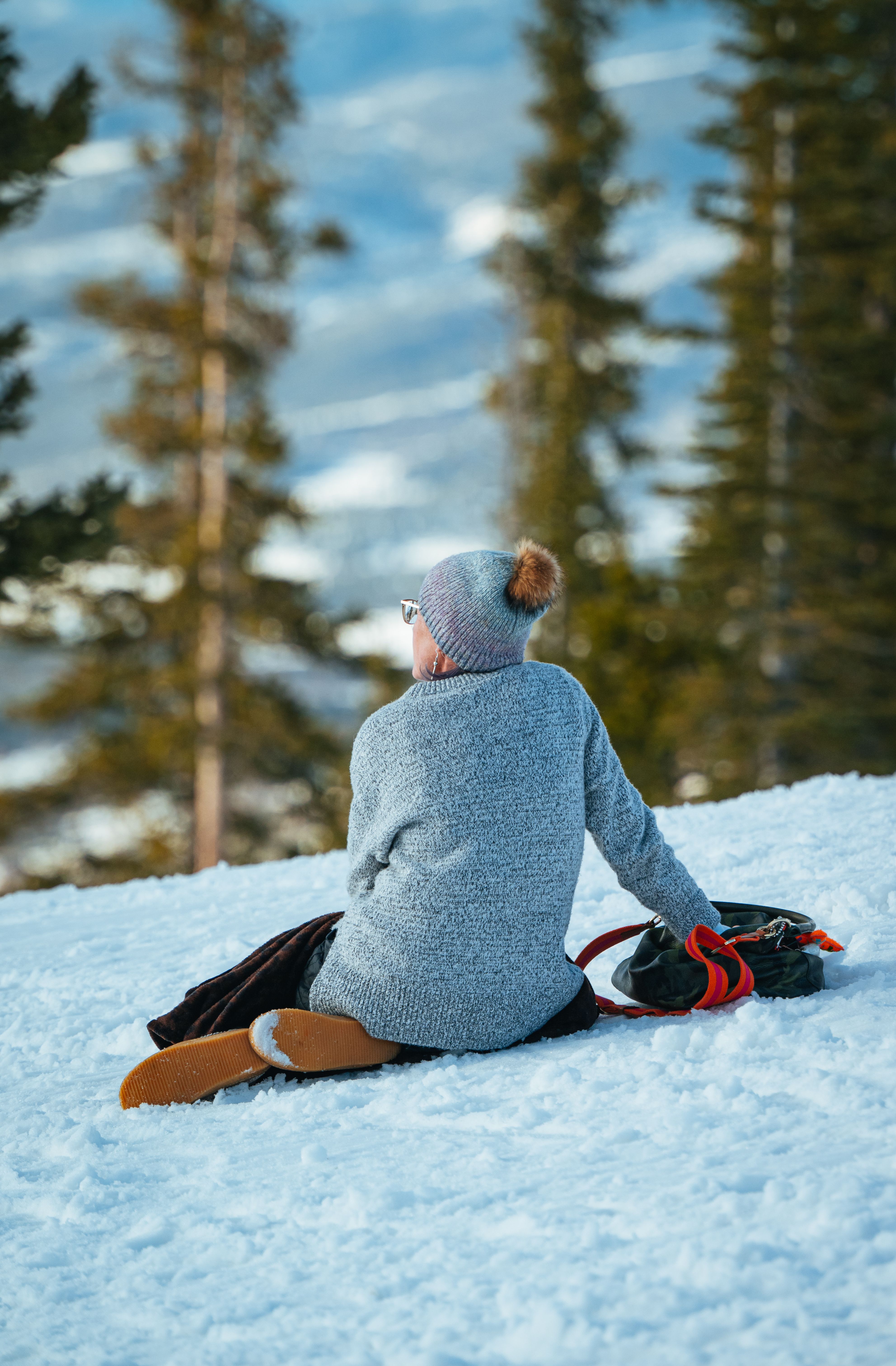 Person In Snow Photos, Download The BEST Free Person In Snow Stock ...