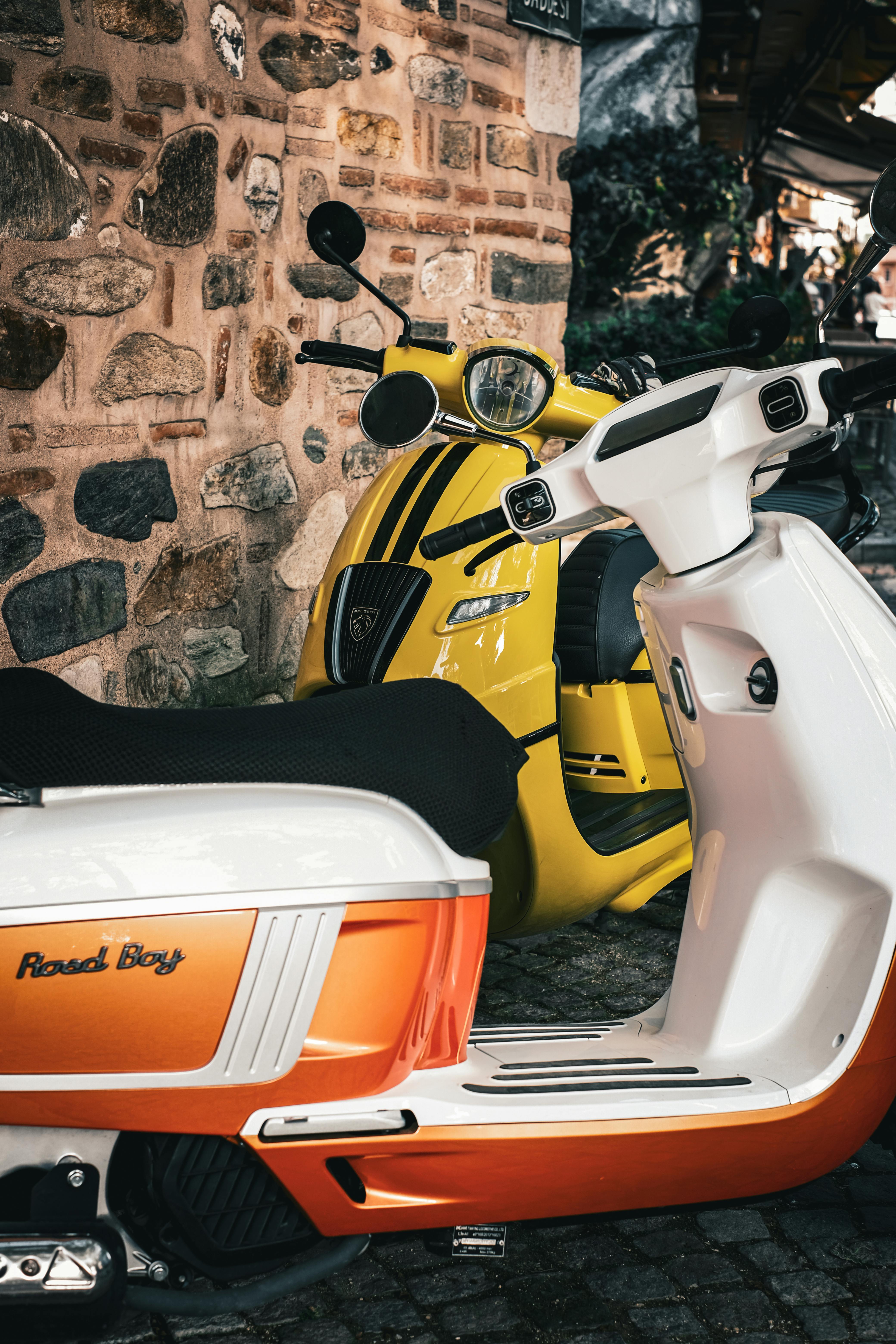 Vintage Scooters in a Charming Turkish Street · Free Stock Photo