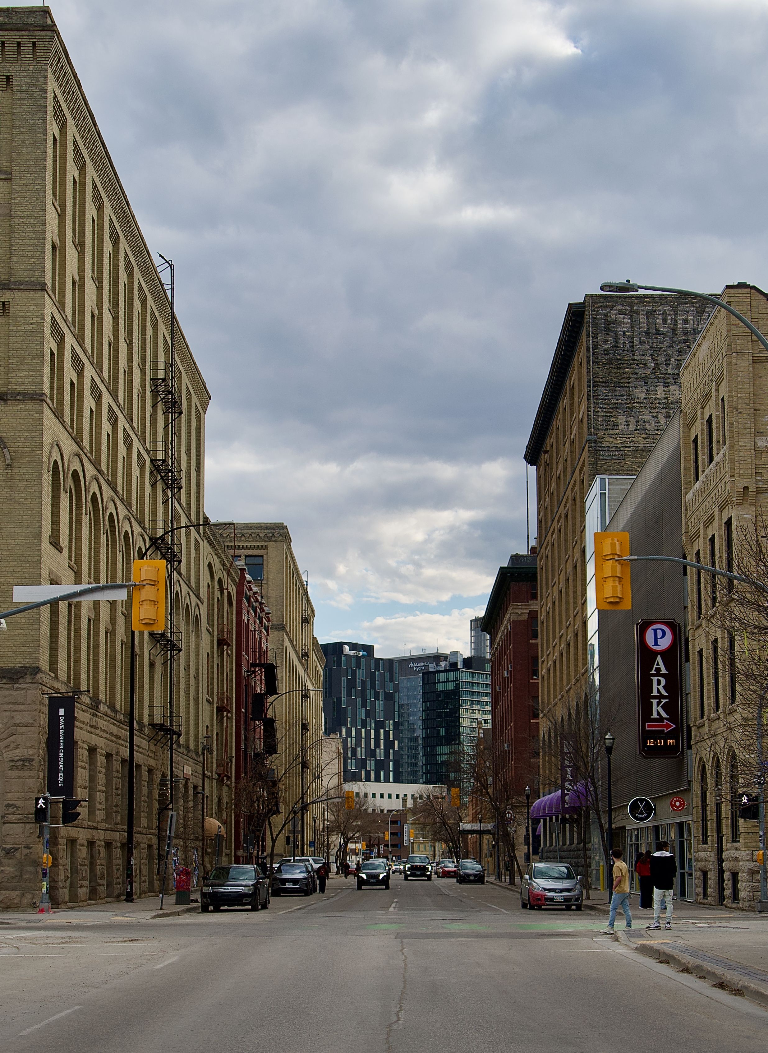 Downtown Winnipeg Urban Street Scene in Fall · Free Stock Photo