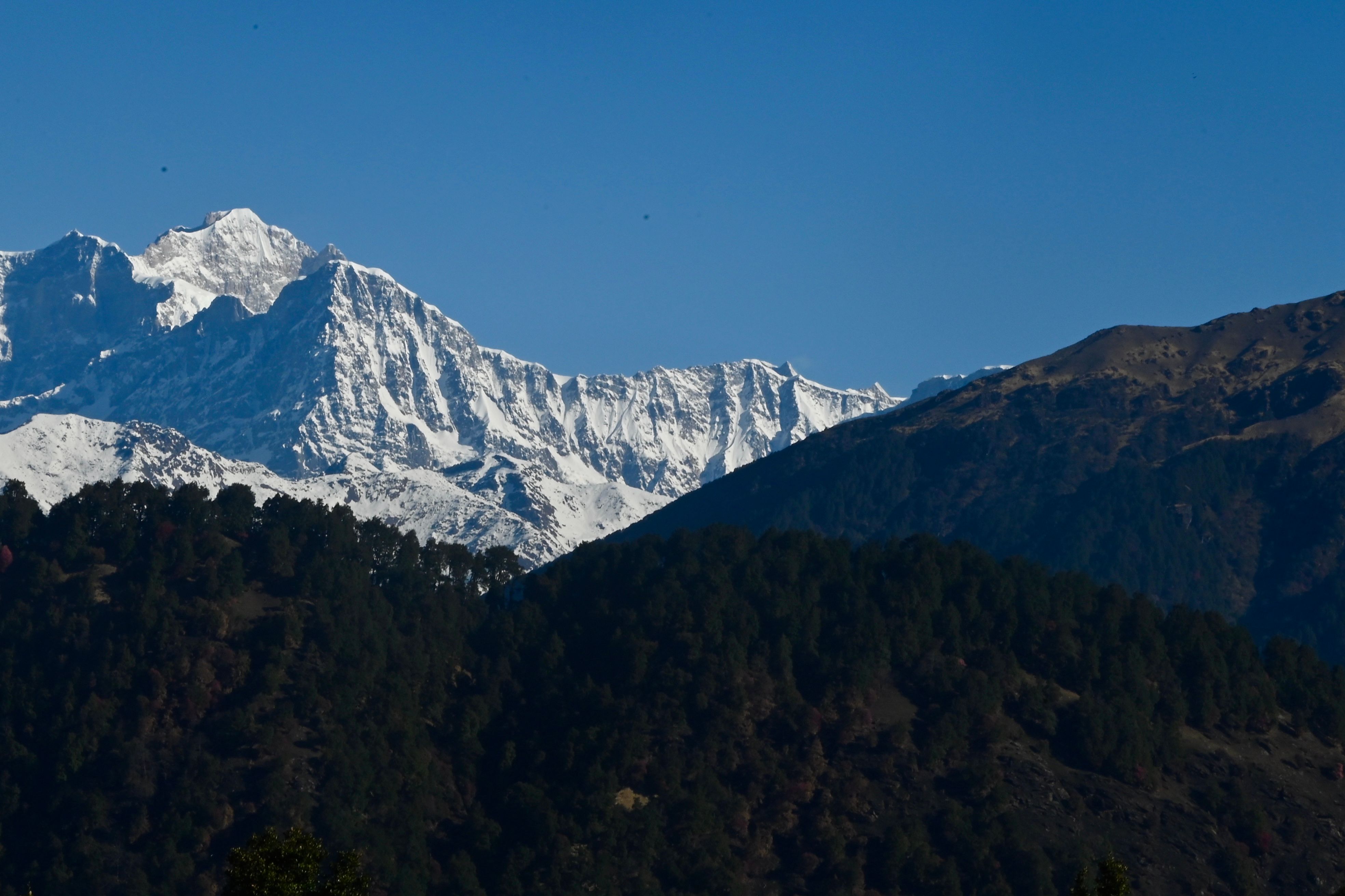 Stunning Himalayan Mountain Landscape in Winter · Free Stock Photo