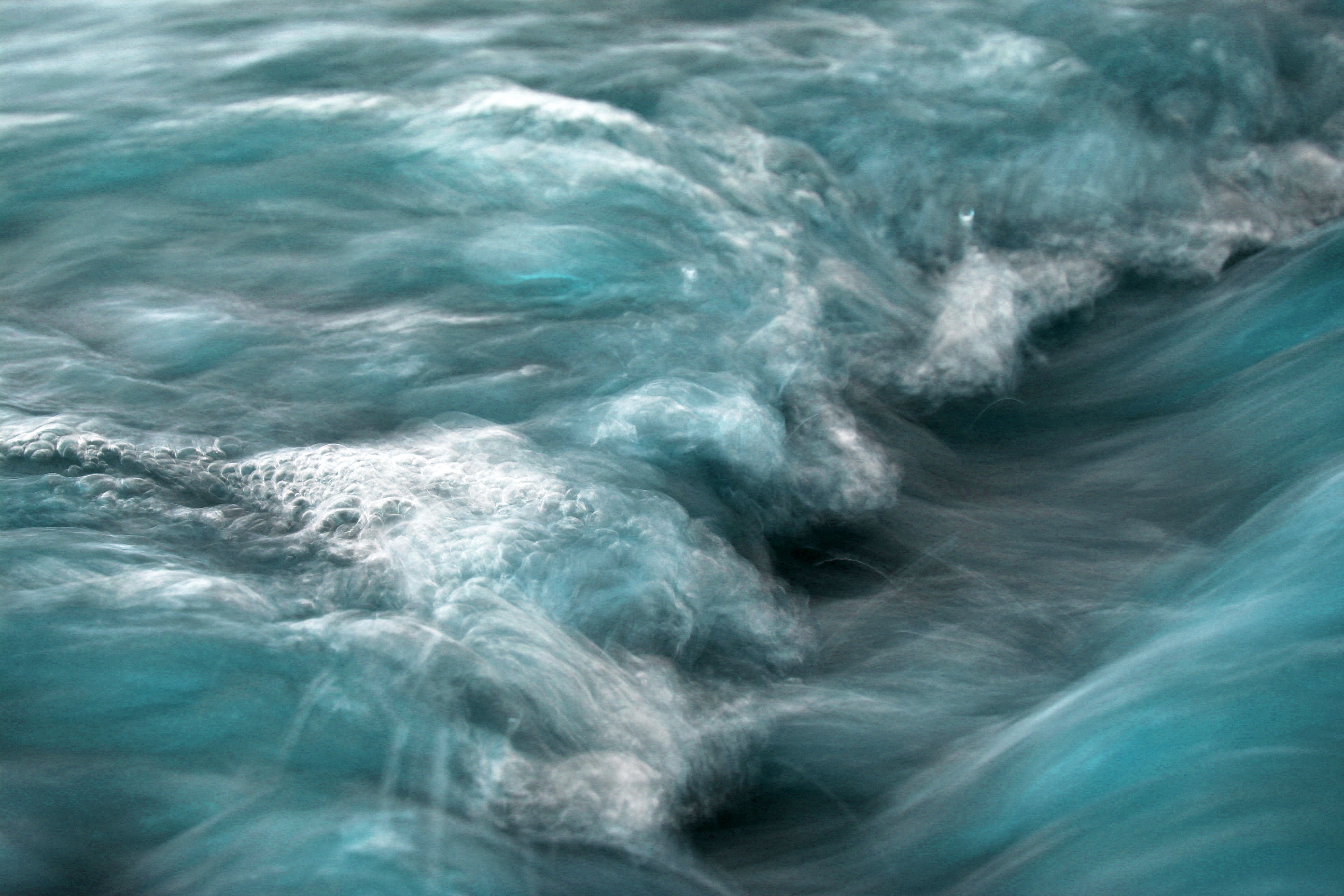Macro Photography of Water Waves · Free Stock Photo