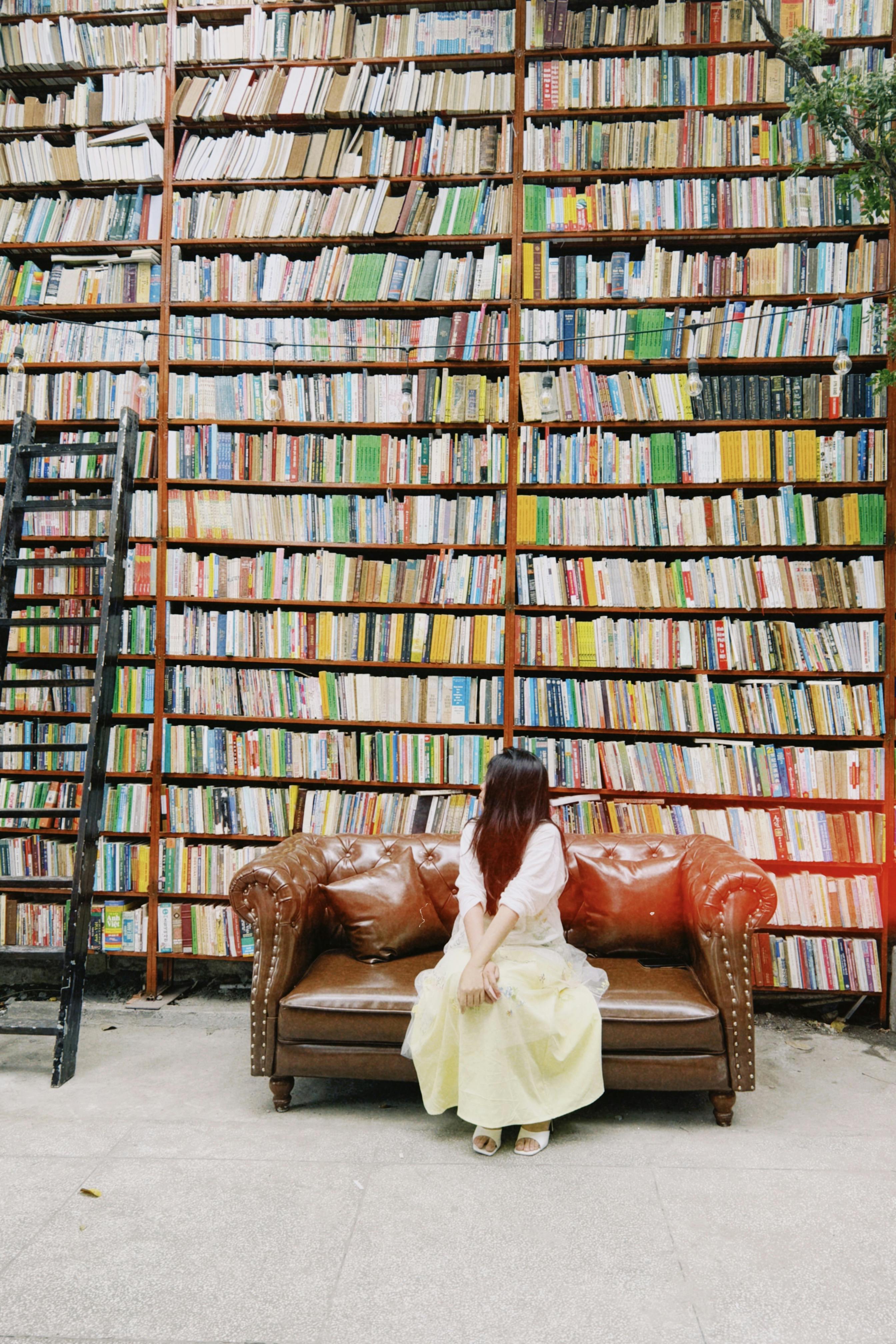 Pics Of Books Photos, Download The BEST Free Pics Of Books Stock Photos ...