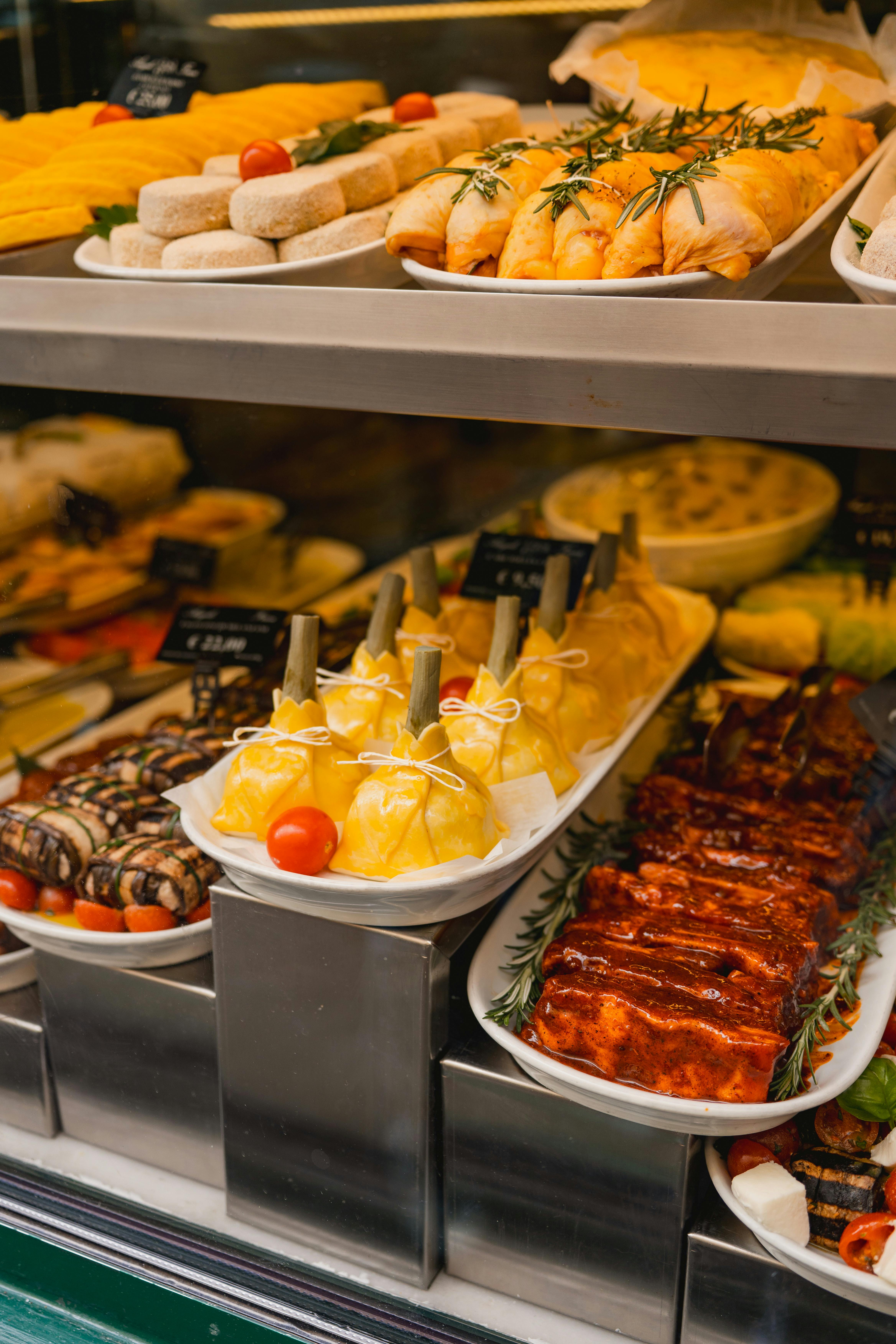 Colorful Italian Deli Display in Rome · Free Stock Photo