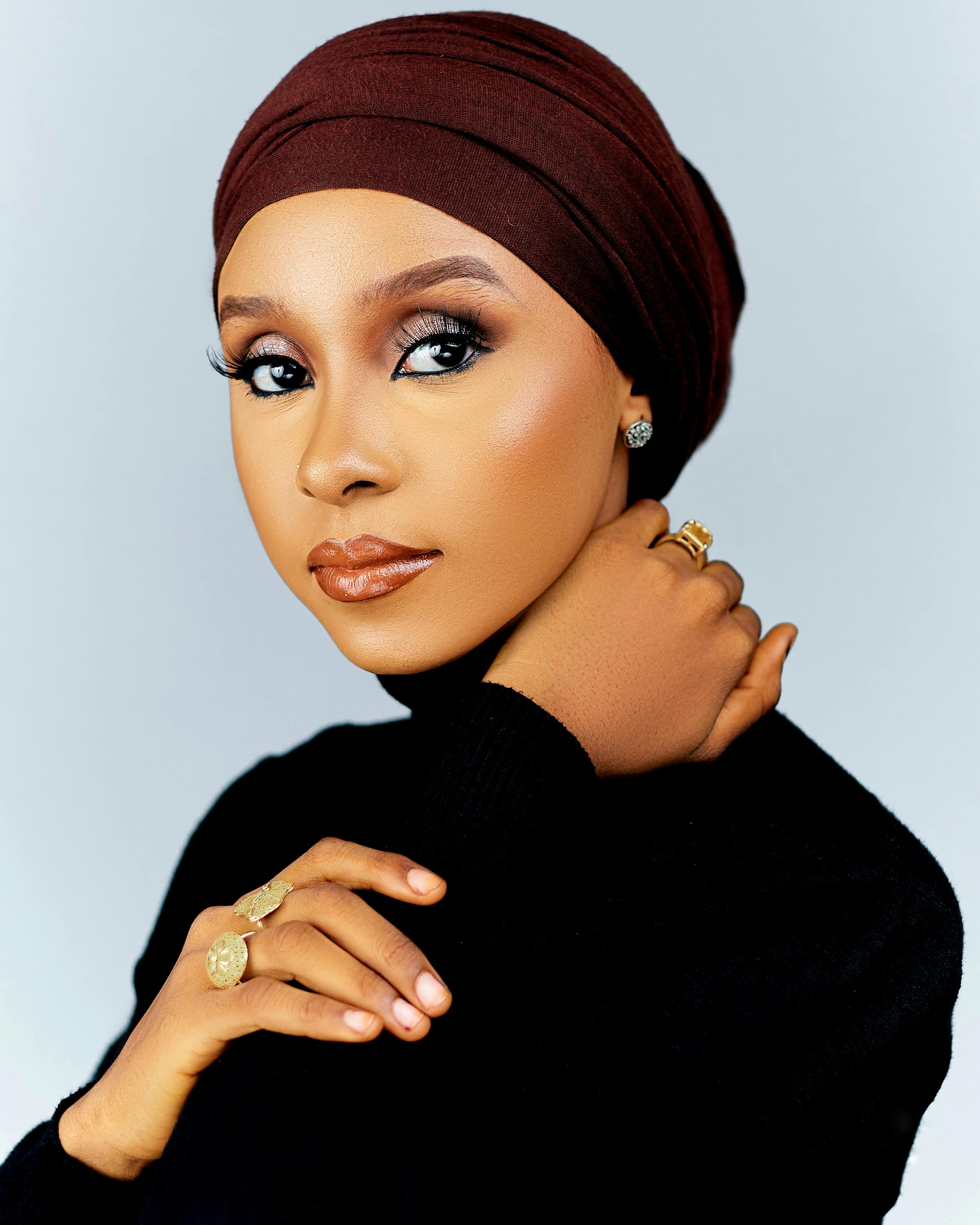 Women With Face In Hands Photos, Download The BEST Free Women With Face ...