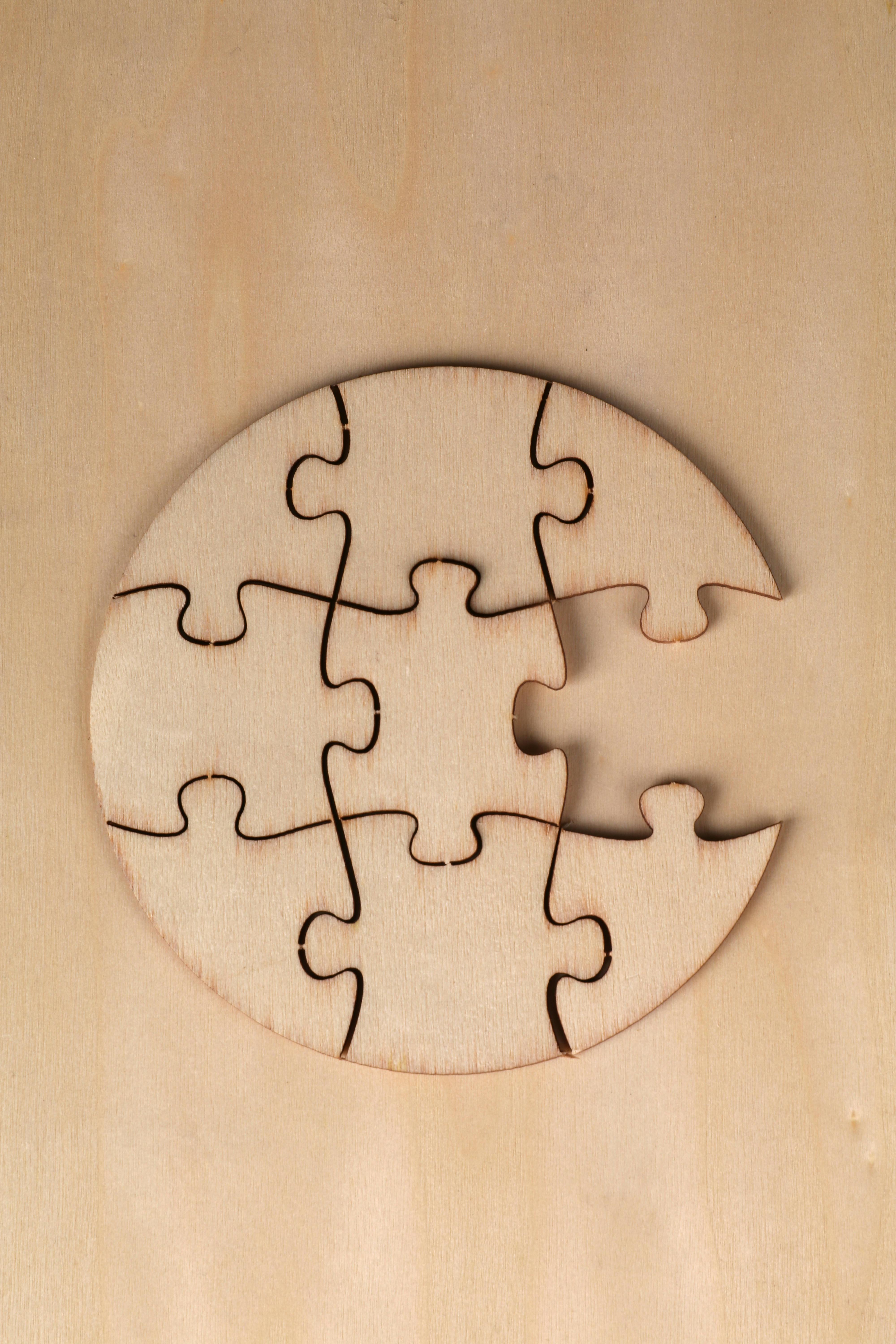 Puzzle Pieces Photos, Download The BEST Free Puzzle Pieces Stock Photos ...