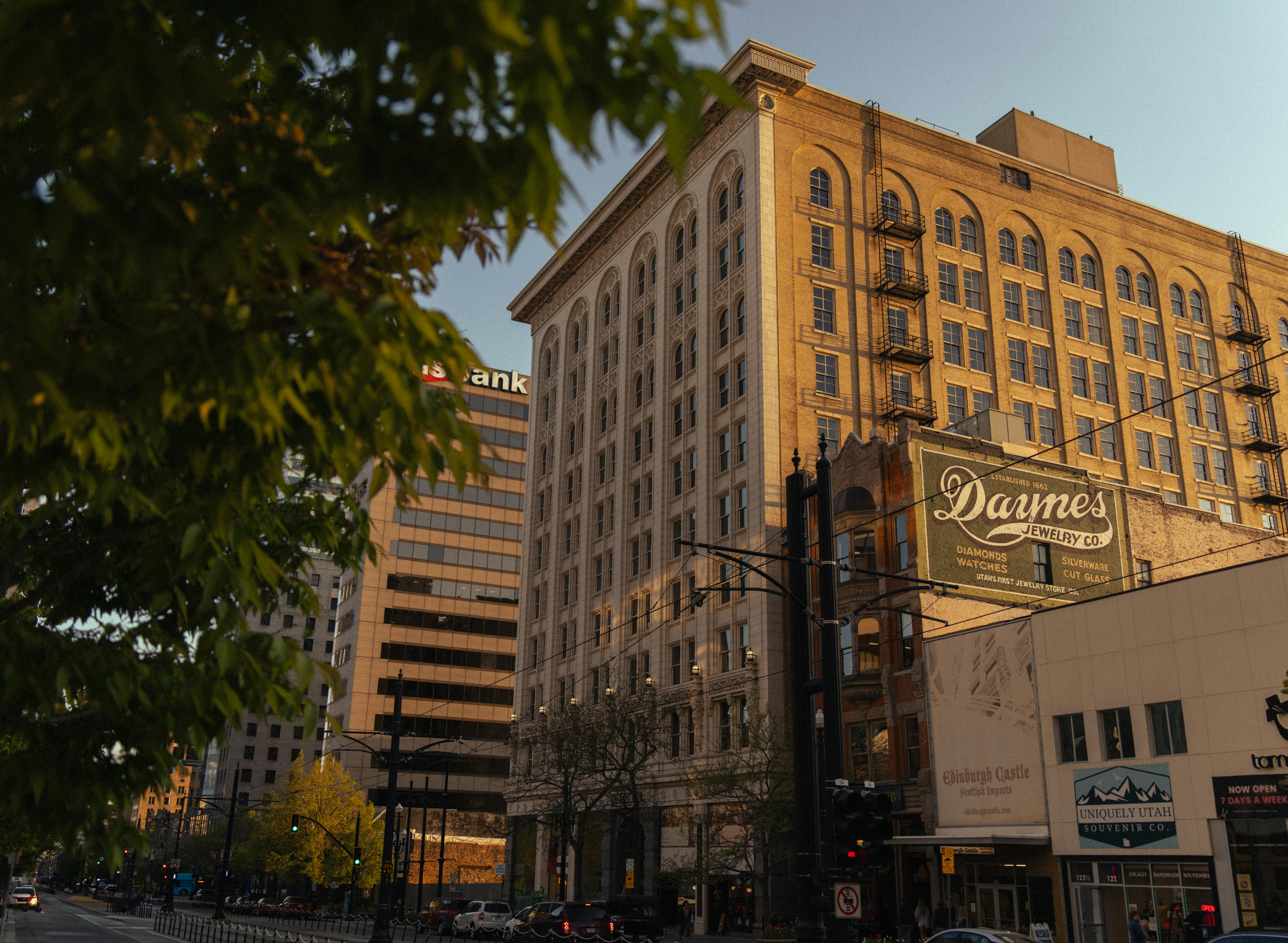 Live Clock Photos, Download The BEST Free Live Clock Stock Photos & HD ...