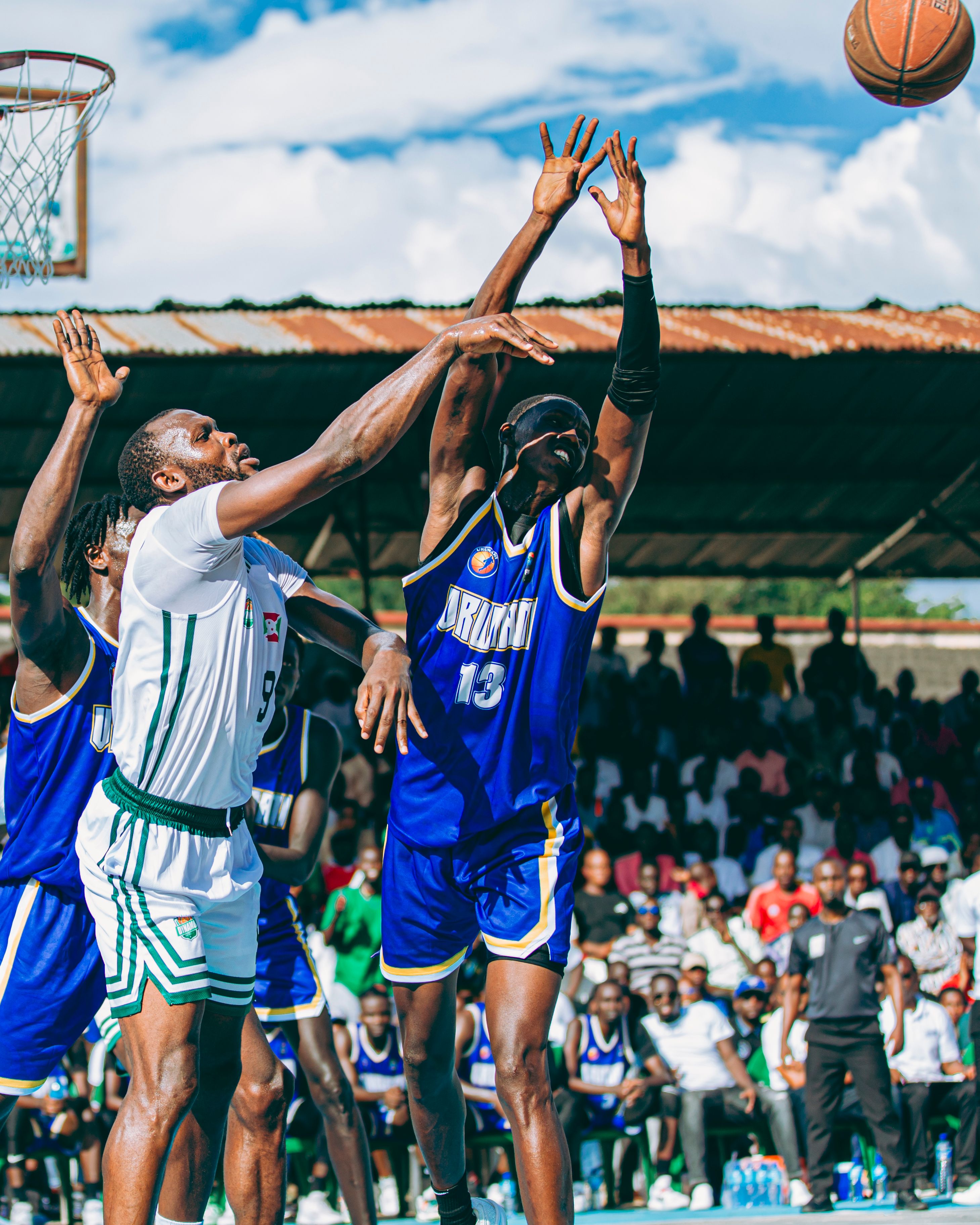 Intense Outdoor Basketball Game Action · Free Stock Photo