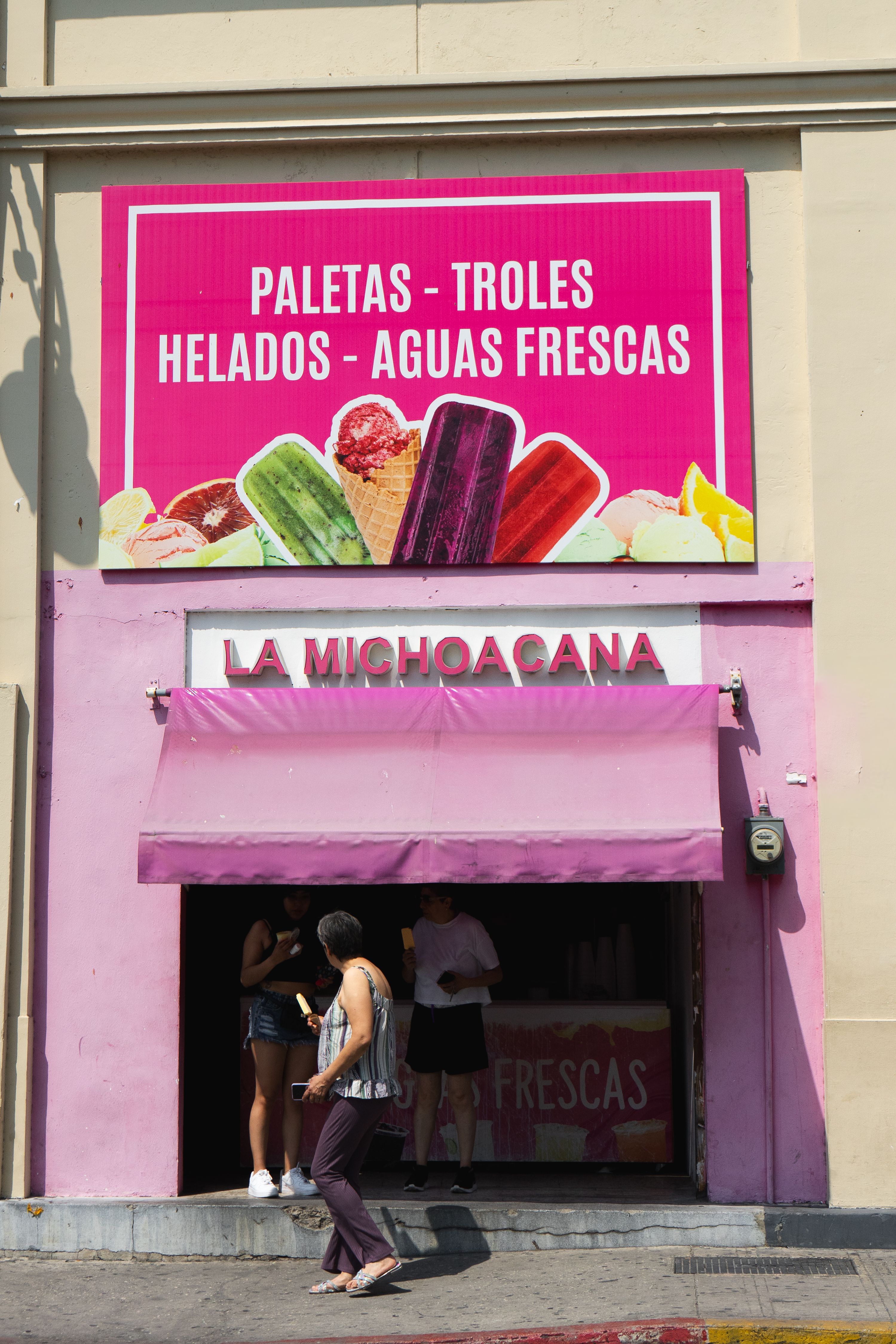 Colorful Ice Cream Shopfront in Merida, Mexico · Free Stock Photo