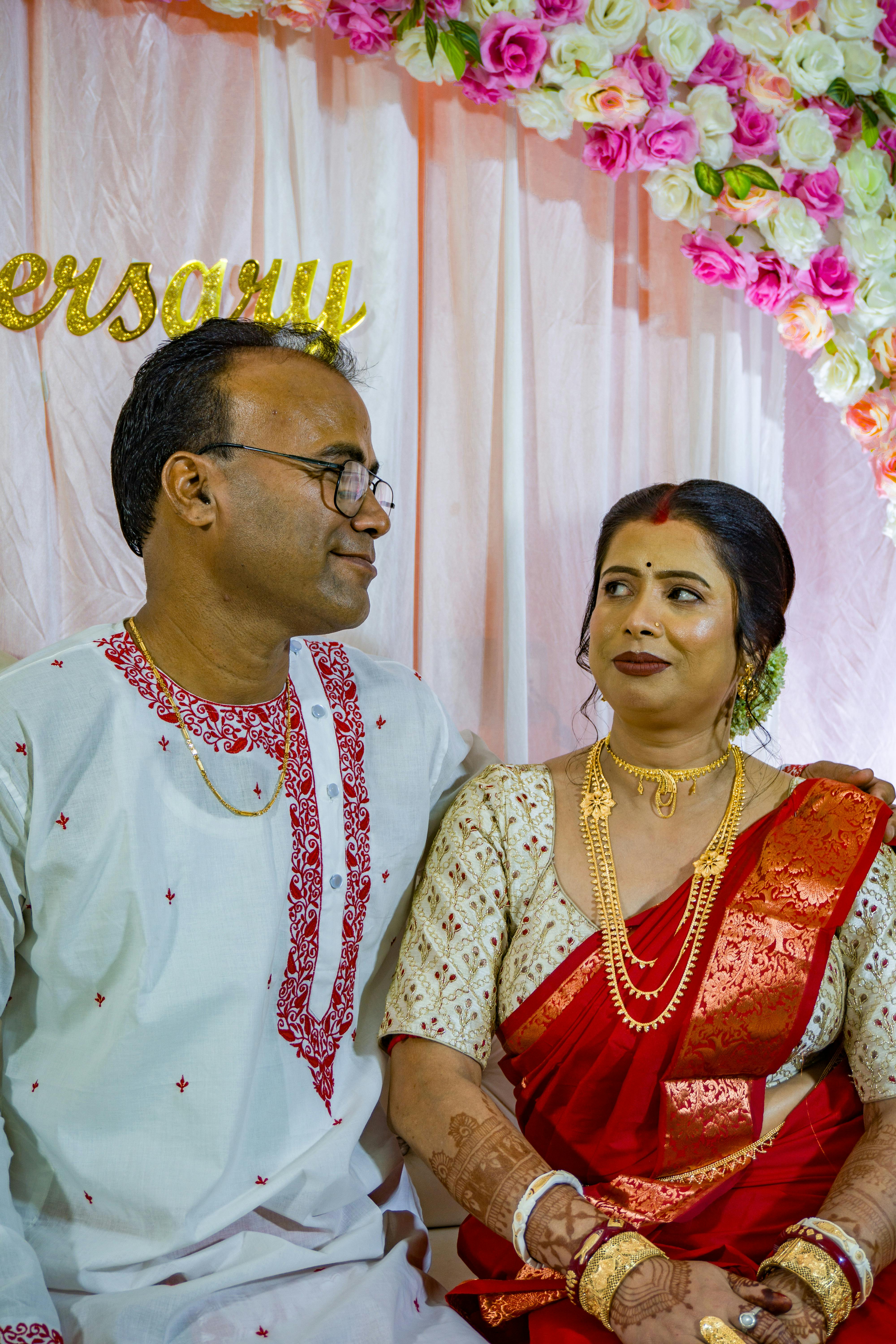 Elegant Indian Anniversary Celebration Couple · Free Stock Photo