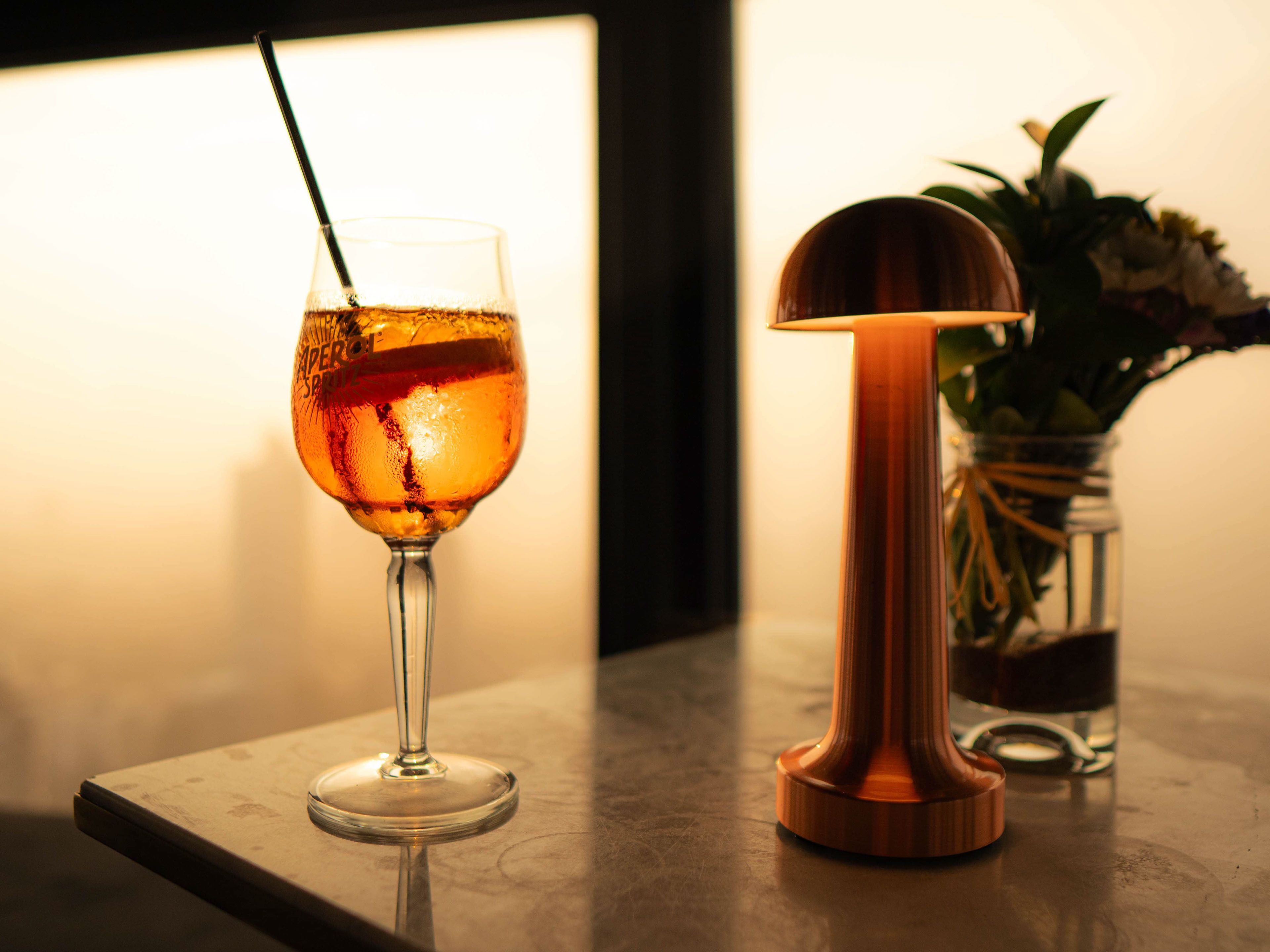Elegant Cocktail Setup with Modern Lamp · Free Stock Photo