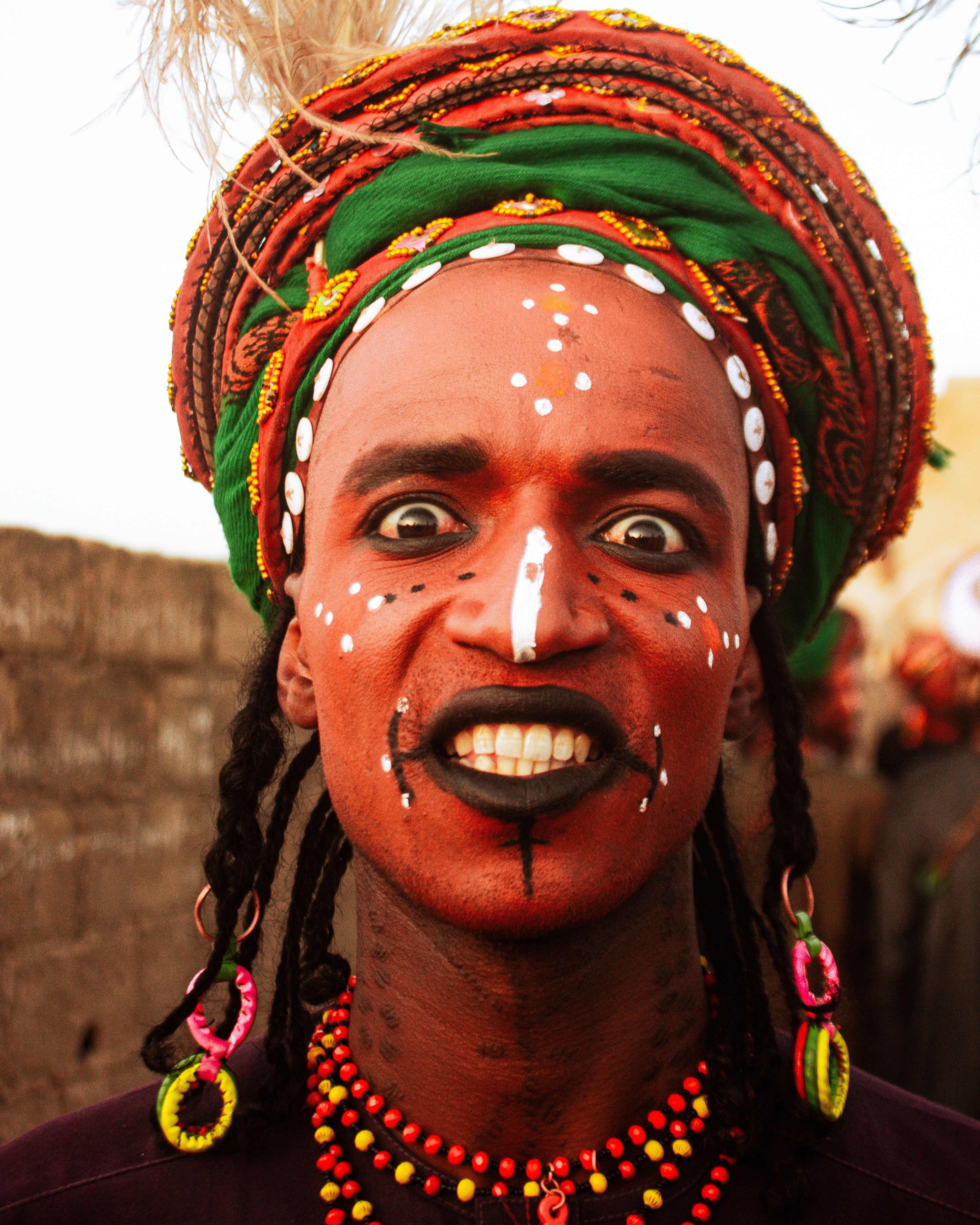 Traditional Wodaabe Dancer in Vibrant Attire · Free Stock Photo