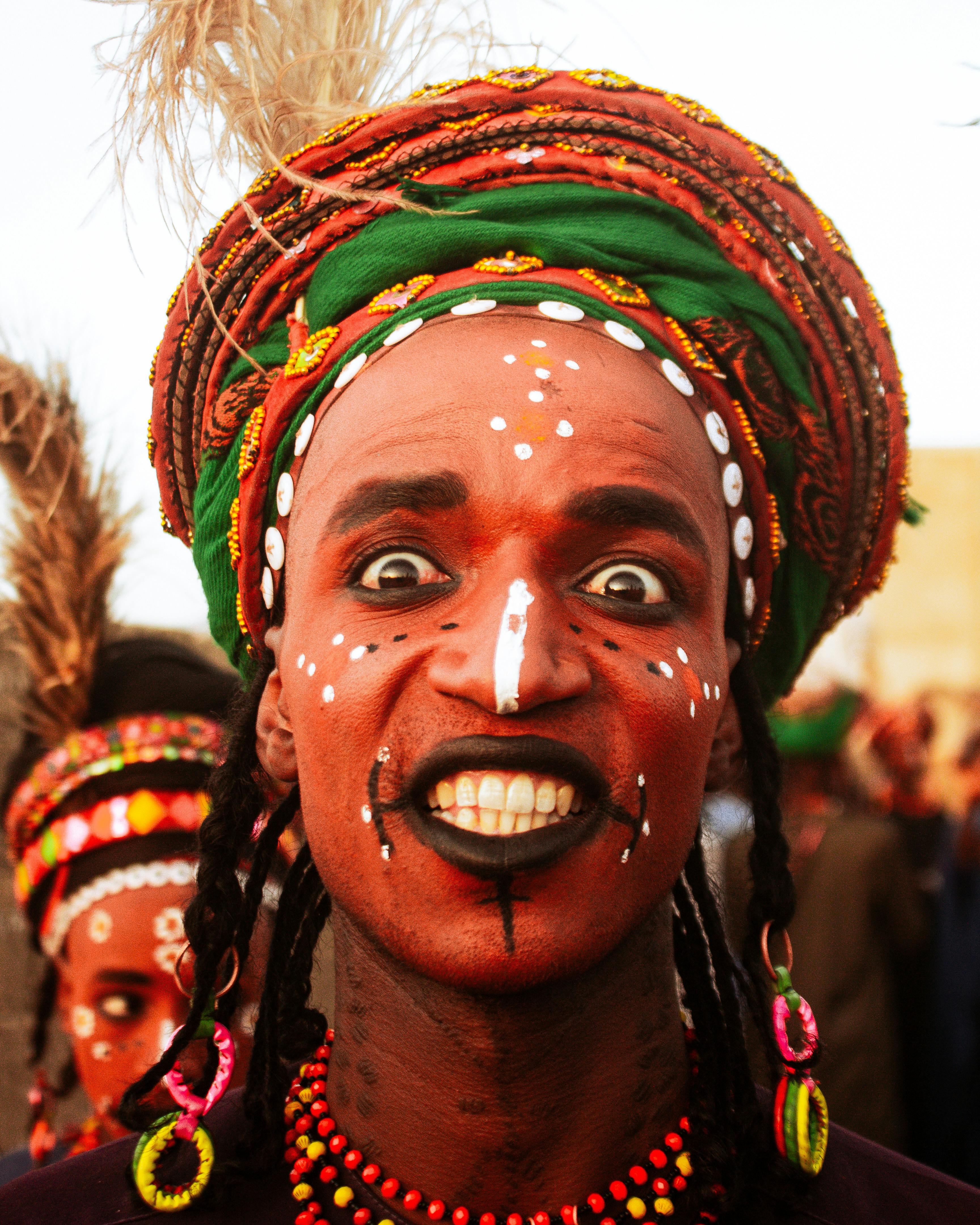 Vibrant Portrait of Wodaabe Tribe Member at Festival · Free Stock Photo