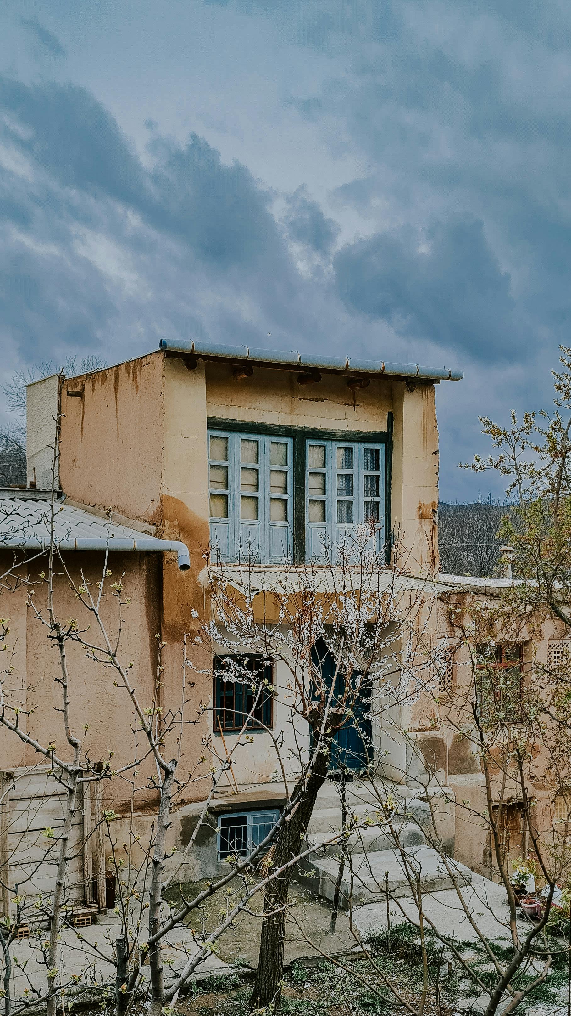 Handcrafted Building Photos, Download The BEST Free Handcrafted ...